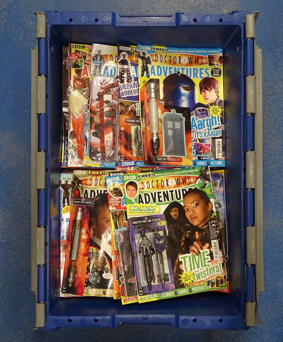 Lot 372 - DR WHO: A large crate of magazines - mostly