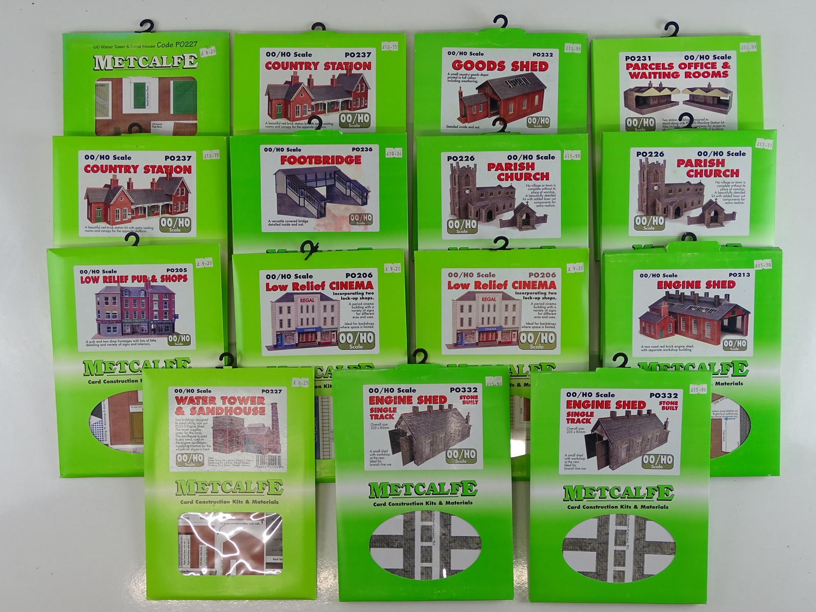 Lot 533 - A group of METCALFE OO gauge cardboard
