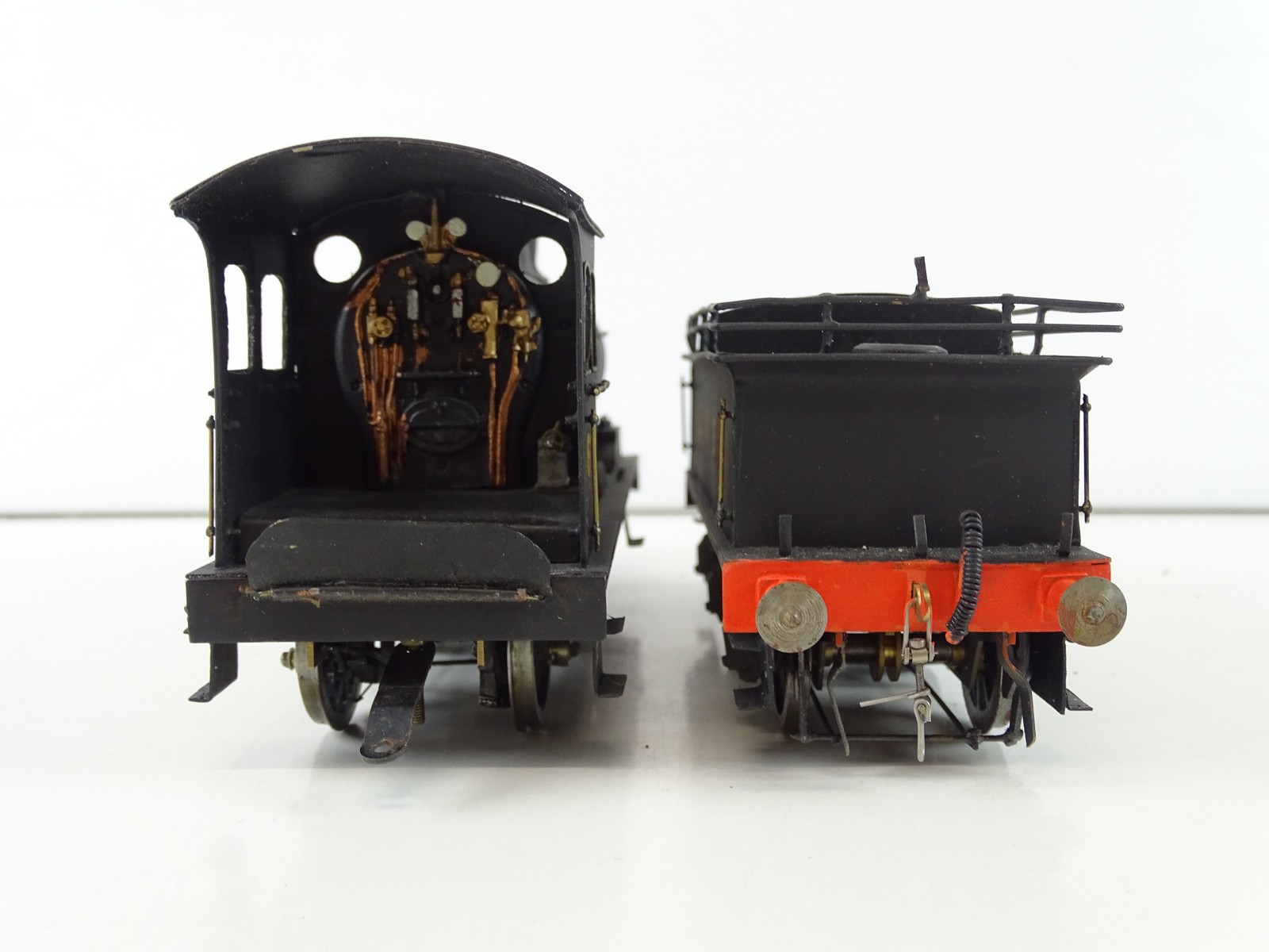 Lot 595 - A finescale O gauge kitbuilt class J26 0-6-0