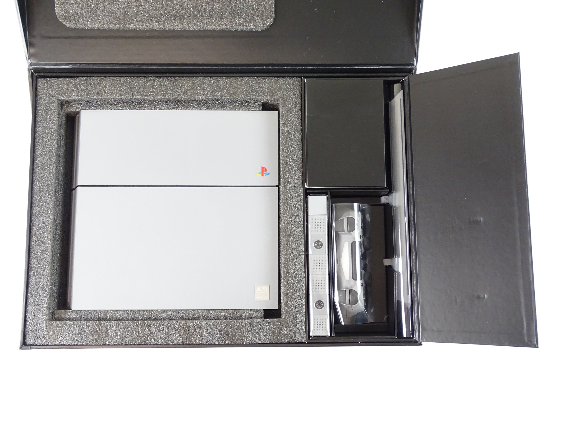 Lot 9 - Playstation 4 20th Anniversary Edition console