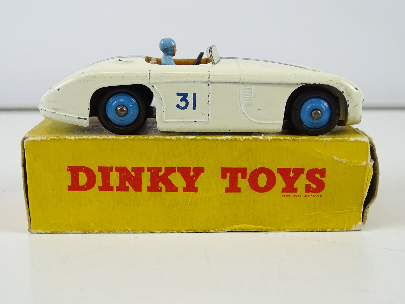 Lot 126 - A group of DINKY racing cars comprising 2 x