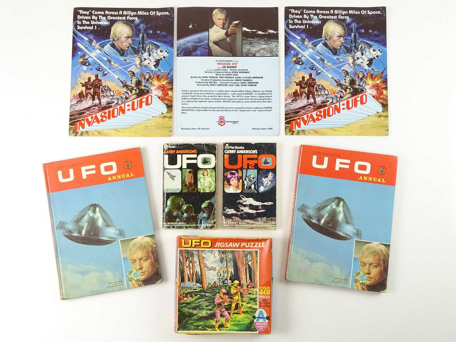 Lot 240 - A collection of Gerry Anderson 'UFO'