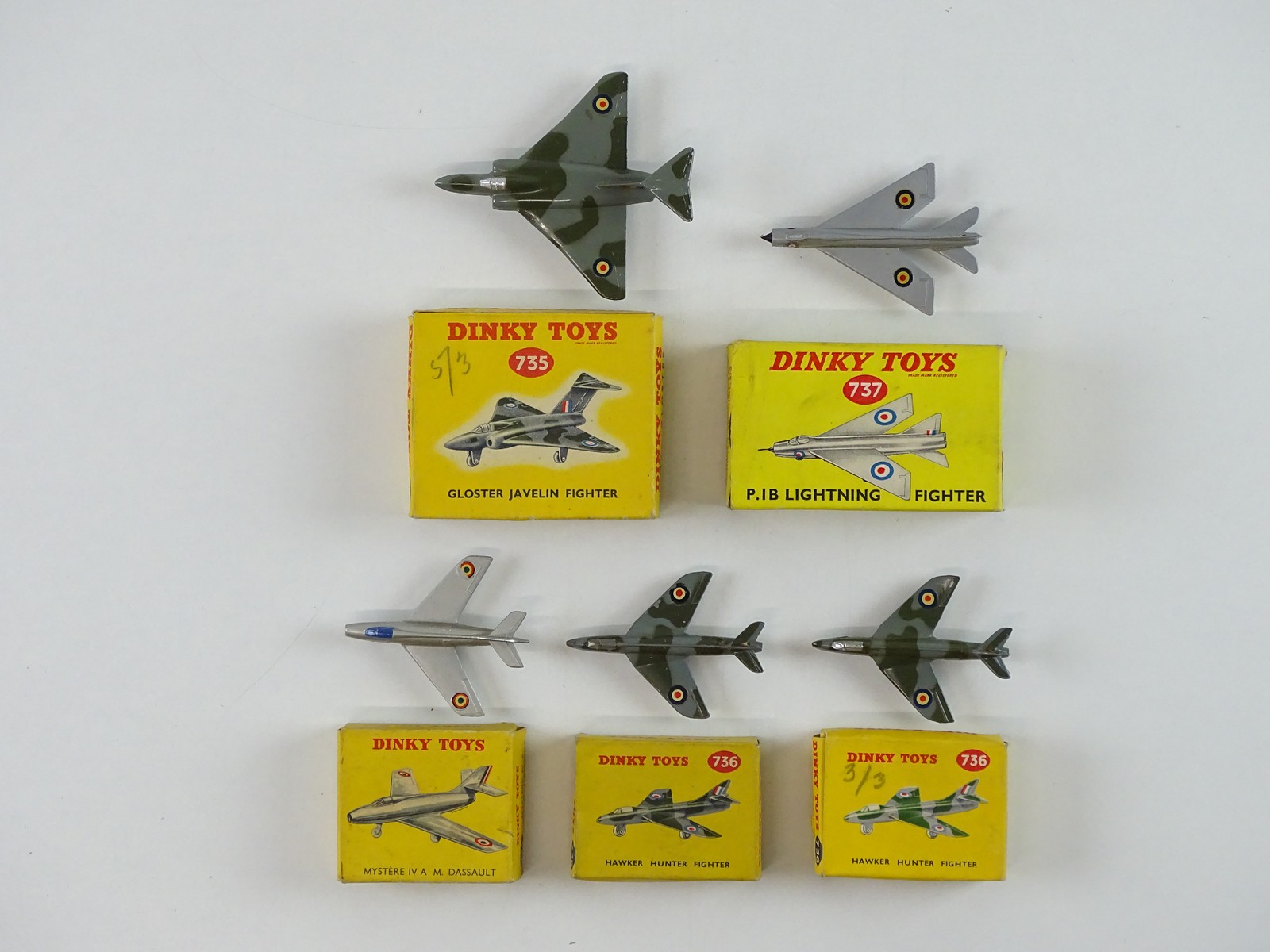 Lot 99 - A group of DINKY aircraft models comprising a