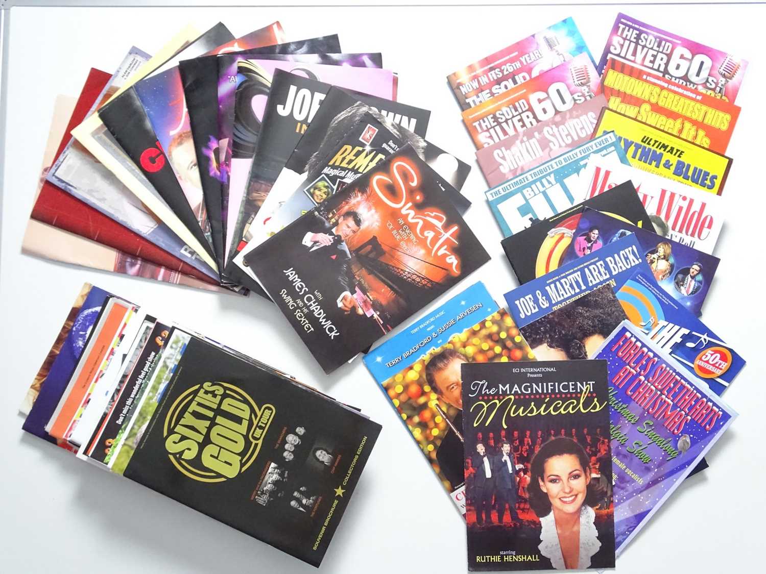 Lot 414 - A large group of theatre programmes to