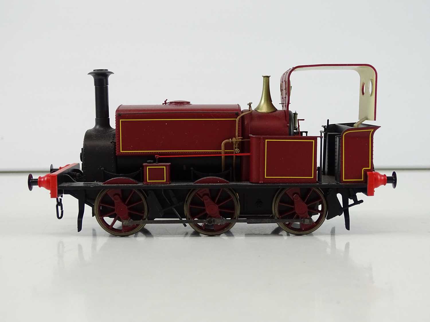 Lot 667 - A MINERVA Model Railways O gauge Manning