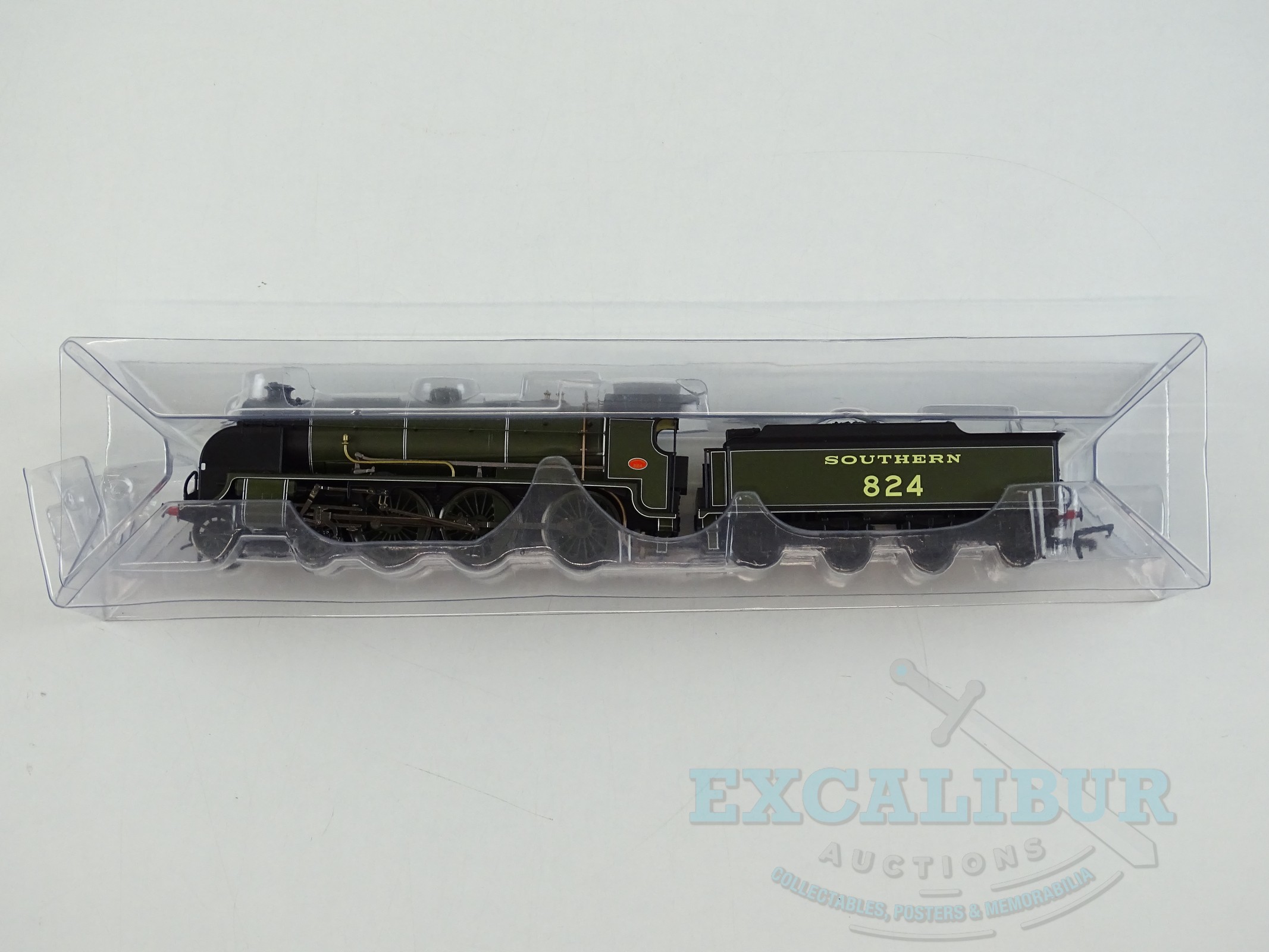 Lot 250 - A HORNBY OO gauge R3327 class S15 steam