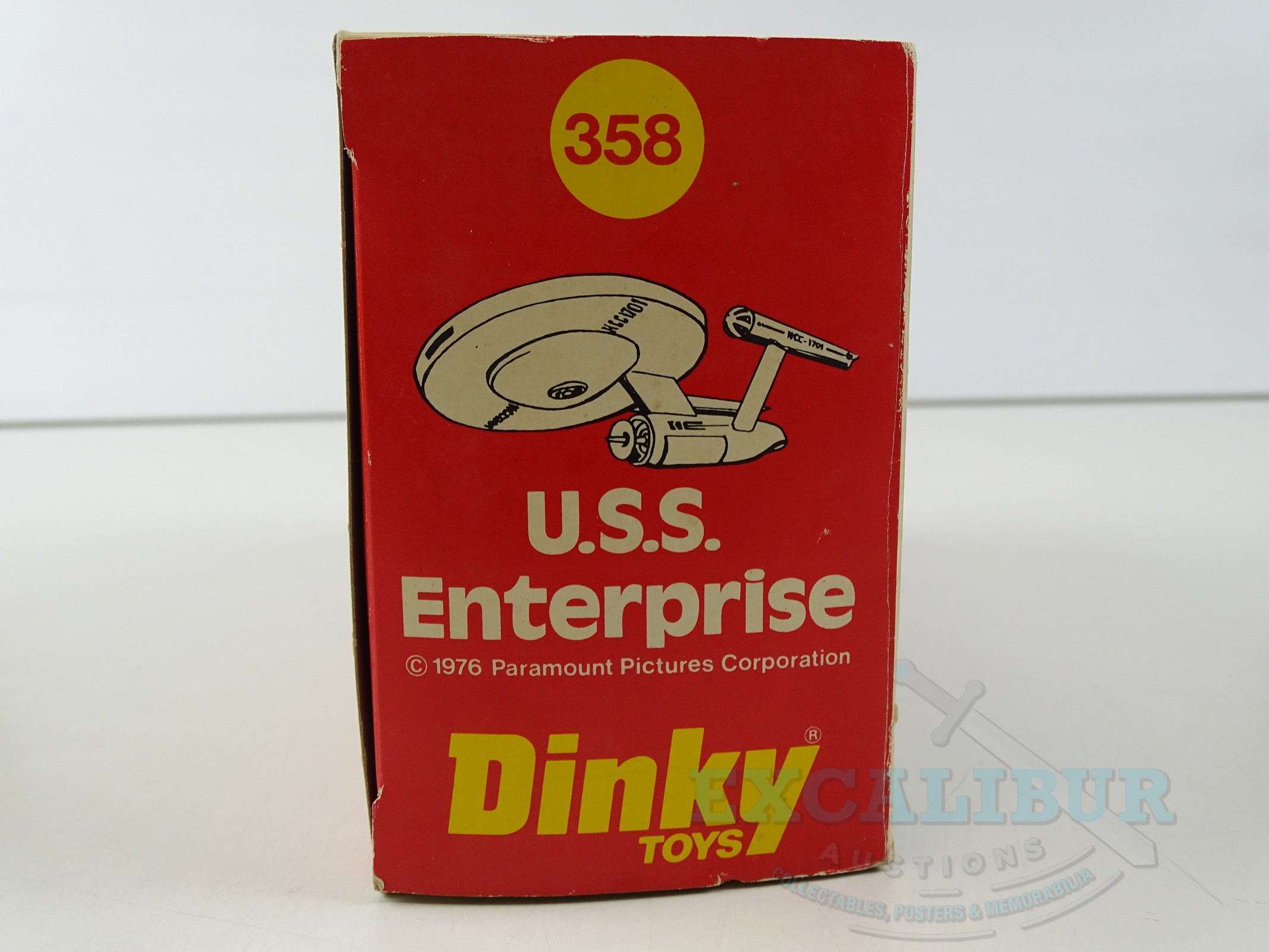 Lot 26 - A DINKY 358 'Star Trek USS Enterprise' with