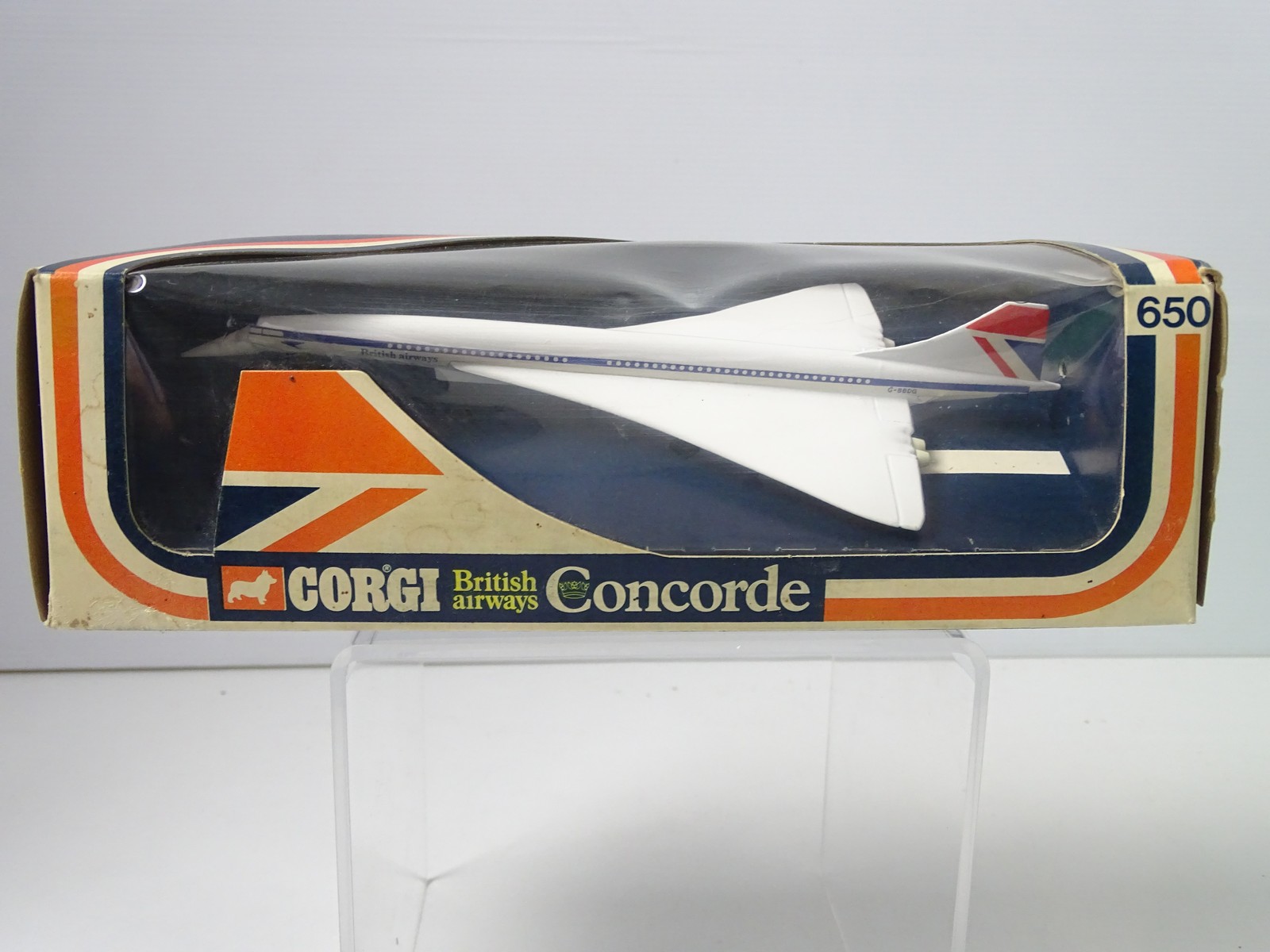 Lot 123 - A group of boxed CORGI Concorde models in