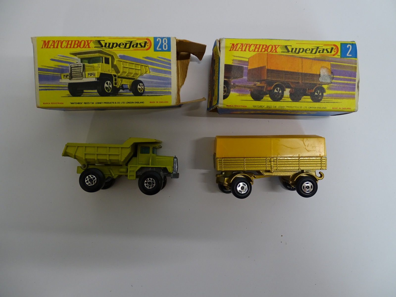 Lot 16 - A group of MATCHBOX Superfast cars to include