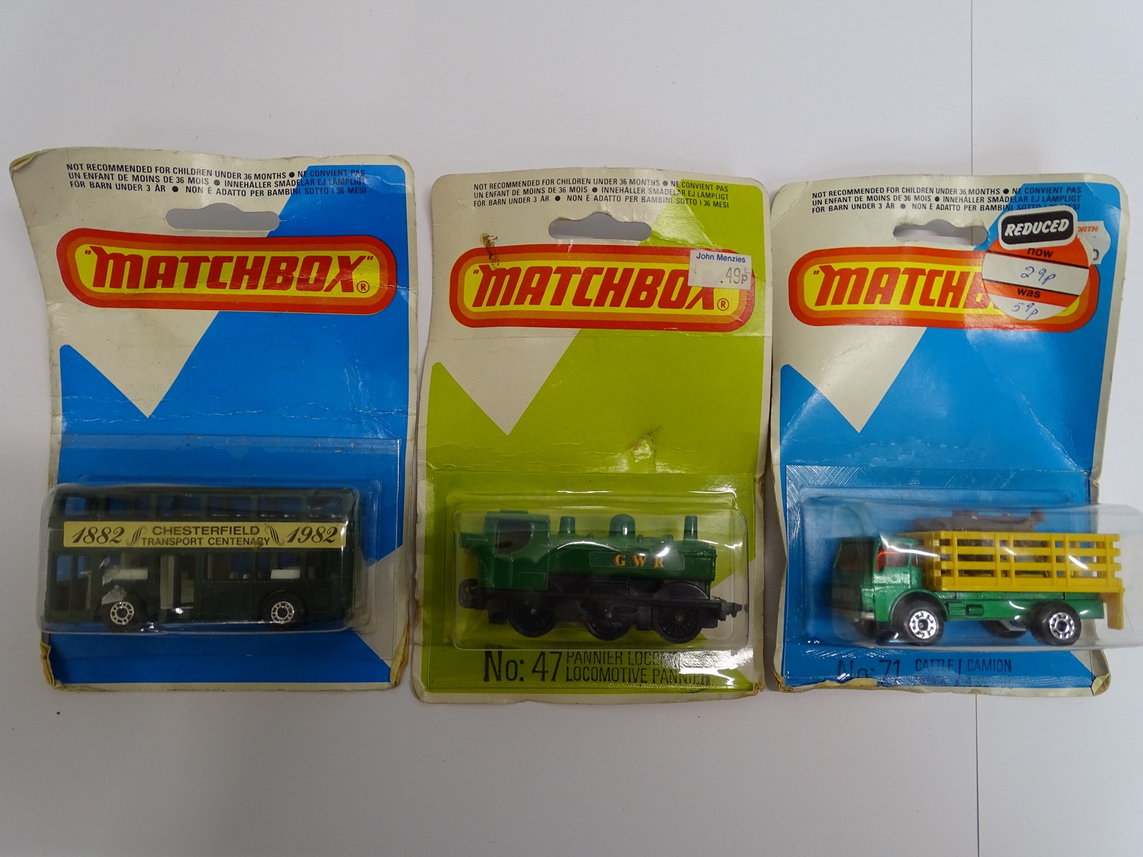 Lot 16 - A group of MATCHBOX Superfast cars to include