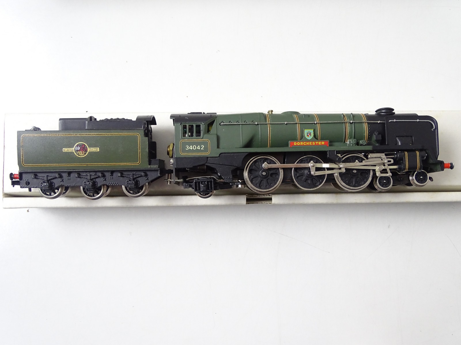 Lot 495 - A WRENN OO gauge W2236 rebuilt Bulleid