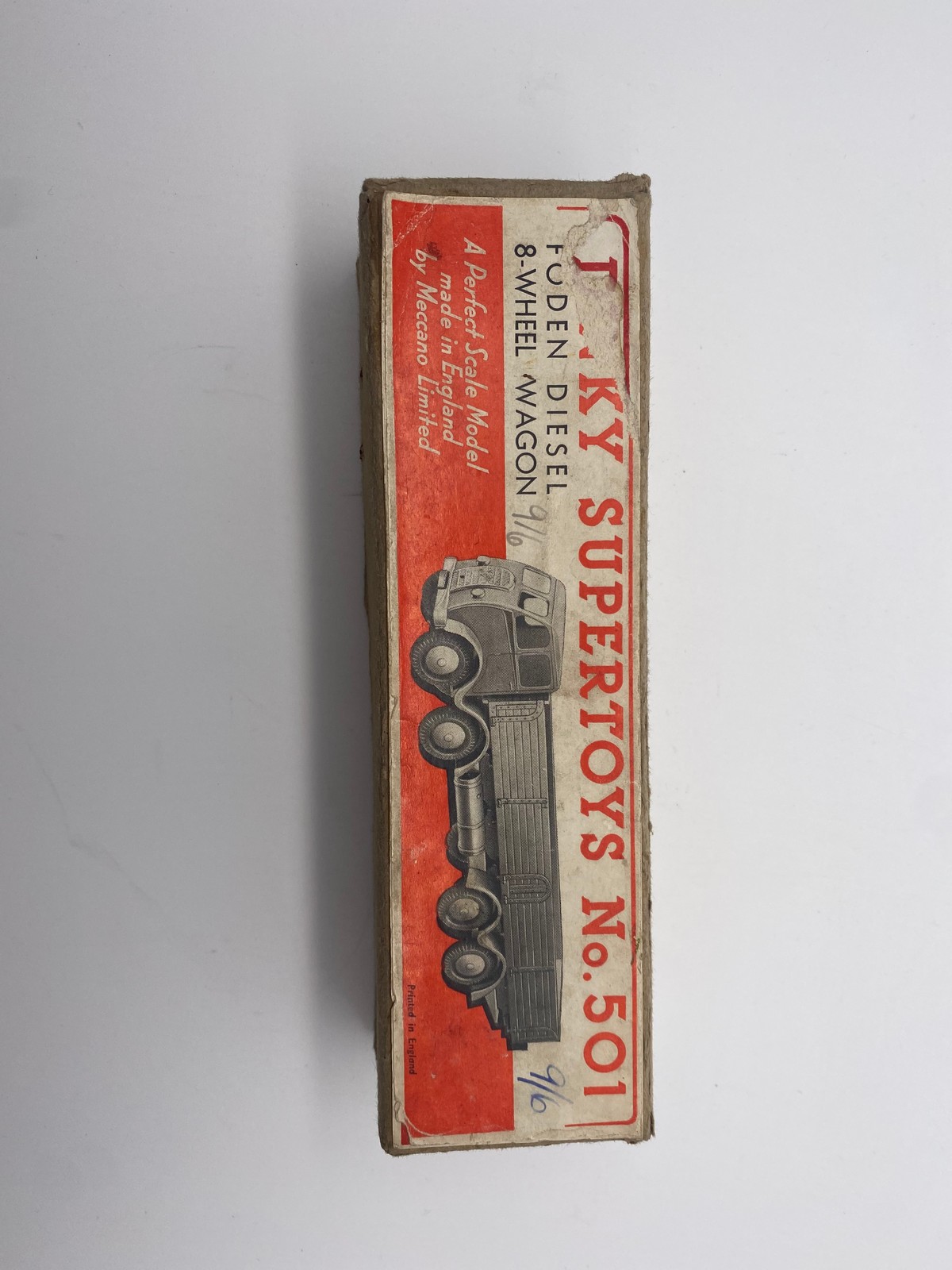 Lot 162 - A DINKY No 501 Foden (Type 1) Diesel 8-wheel