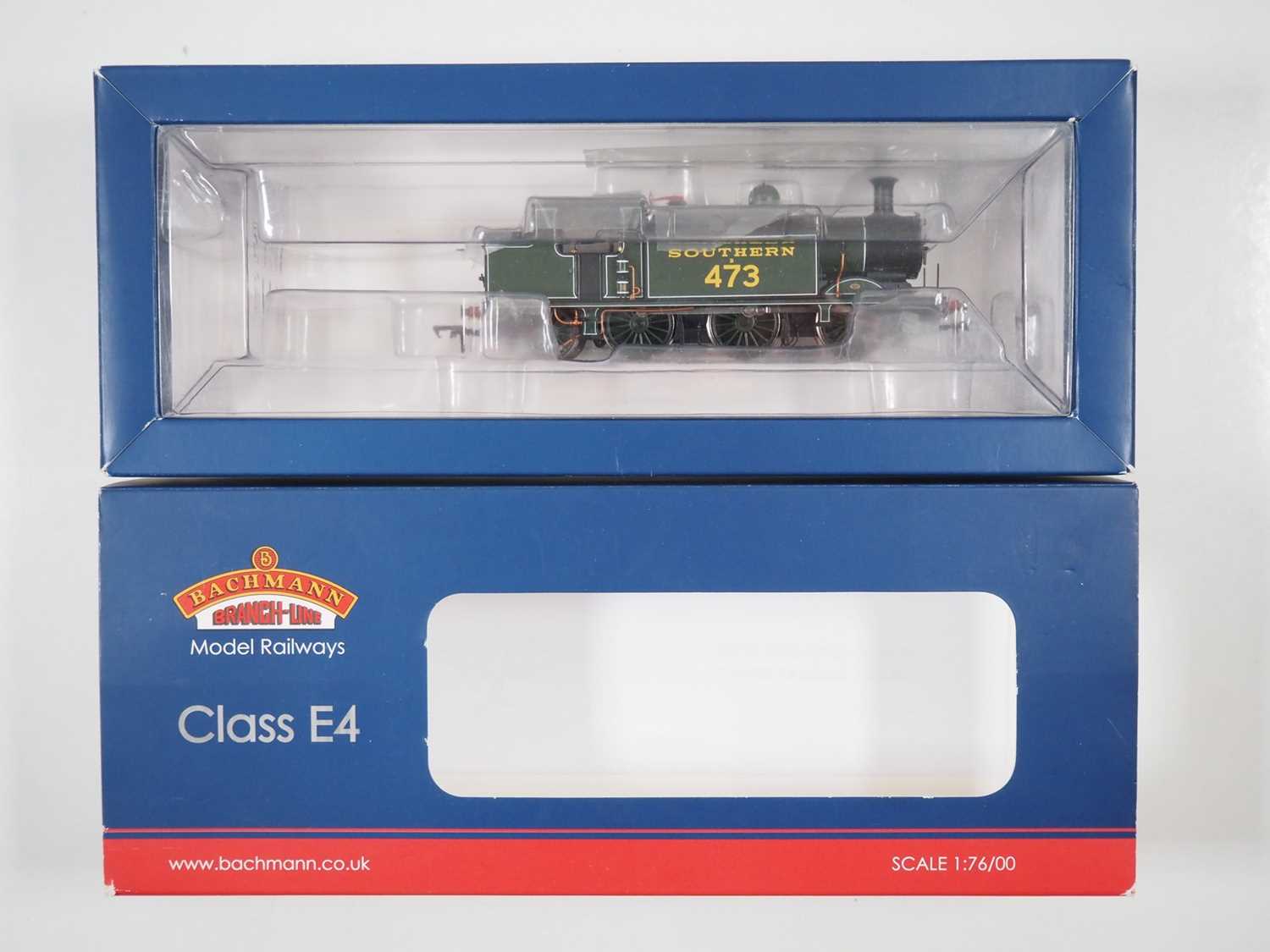 Lot 517 - A BACHMANN OO gauge 35-076 E4 class steam