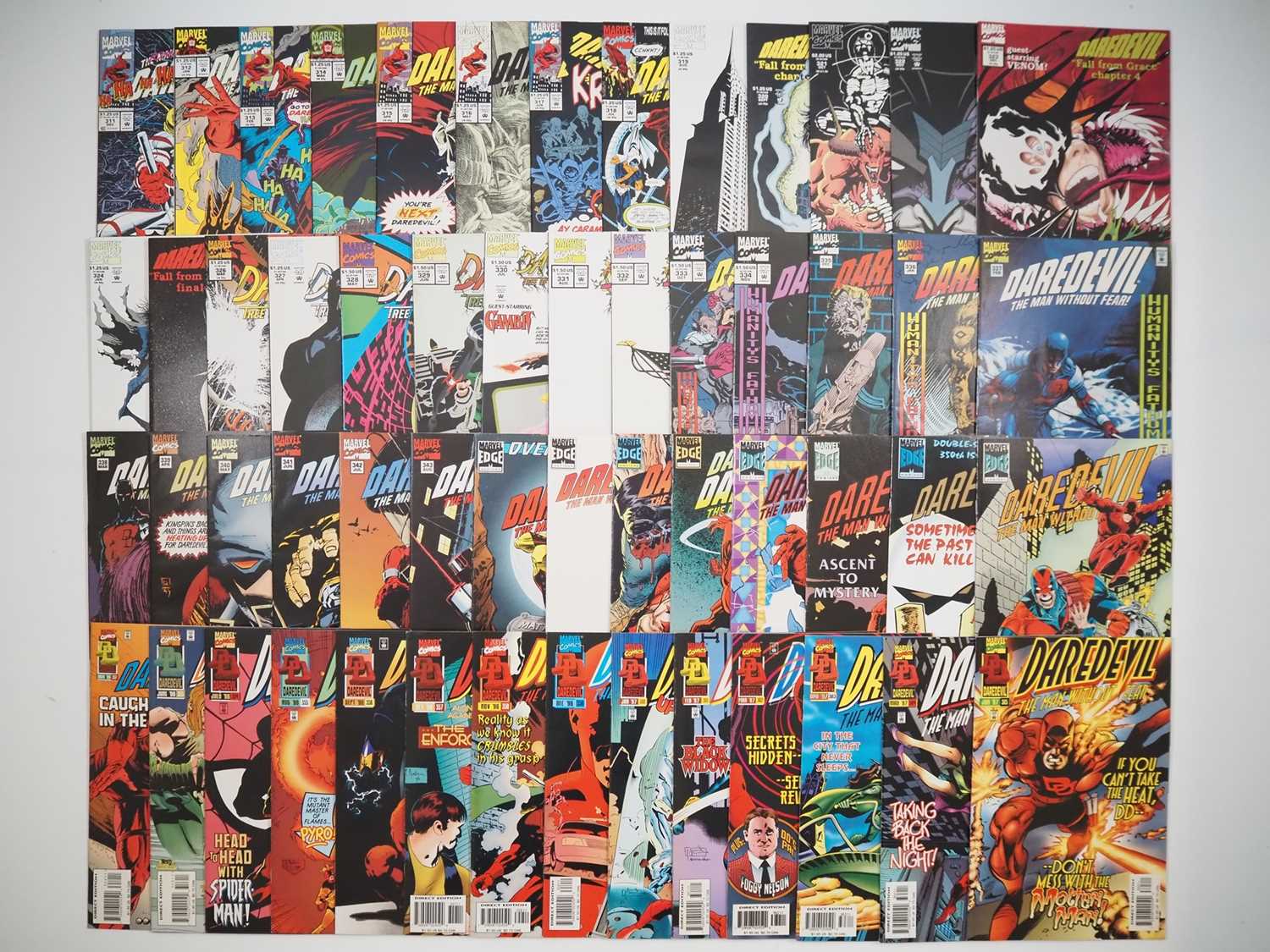 Lot 552 - DAREDEVIL (55 in Lot) - (1992/1997 - MARVEL)