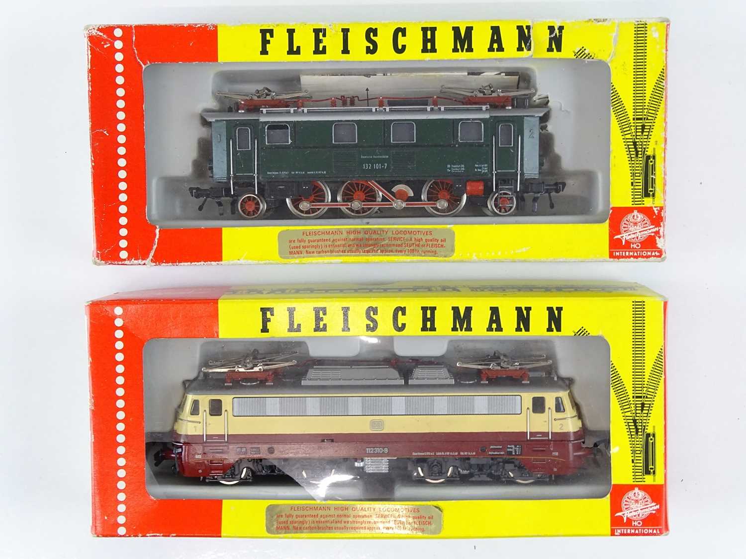 Lot 212 A Pair Of Ho Gauge German Outline Electric
