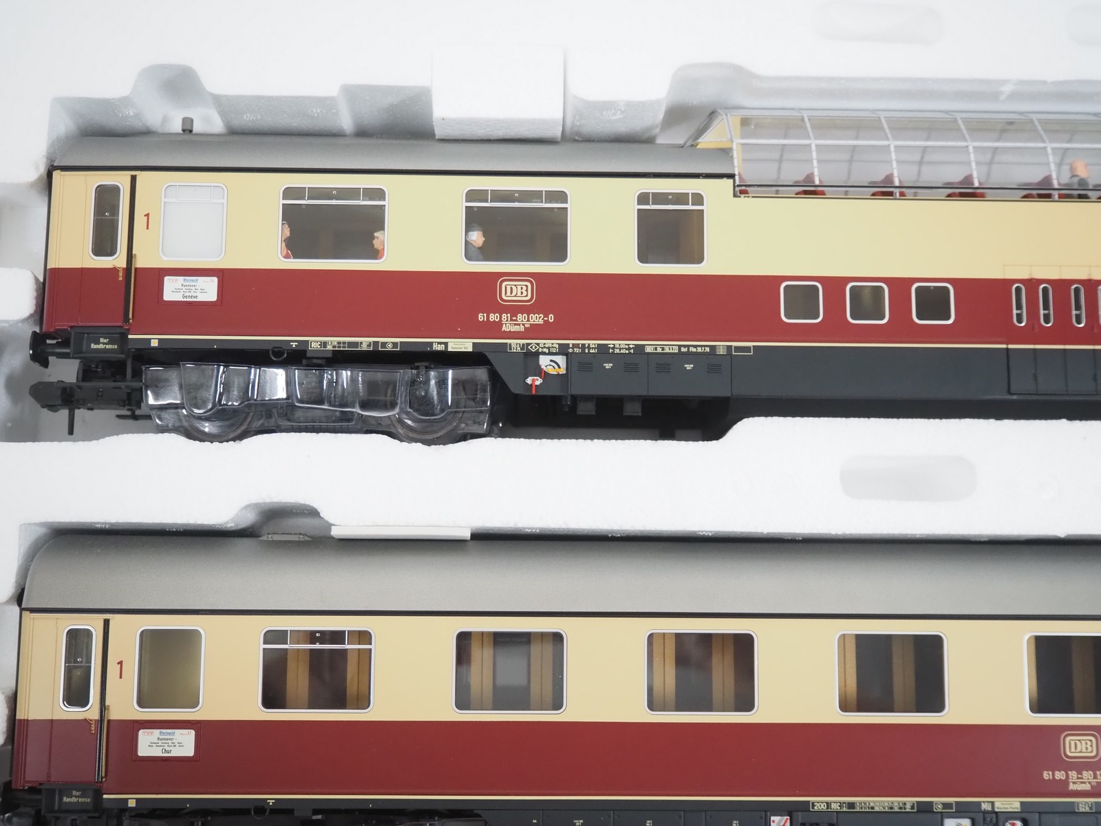 Lot 573 - A MARKLIN Gauge 1 58038 'Rheingold 1' triple