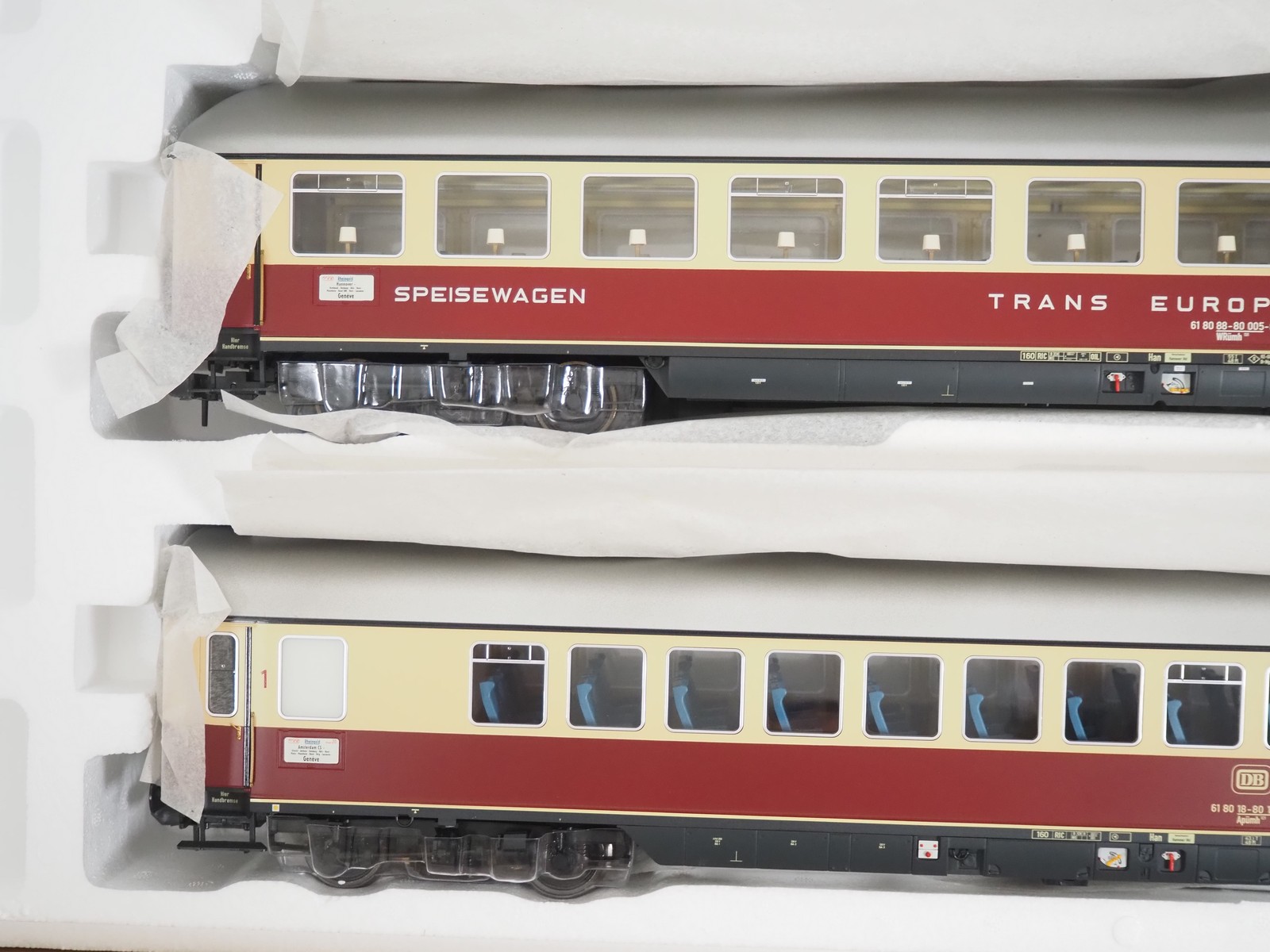 Lot 574 - A MARKLIN Gauge 1 58039 'Rheingold 2' triple