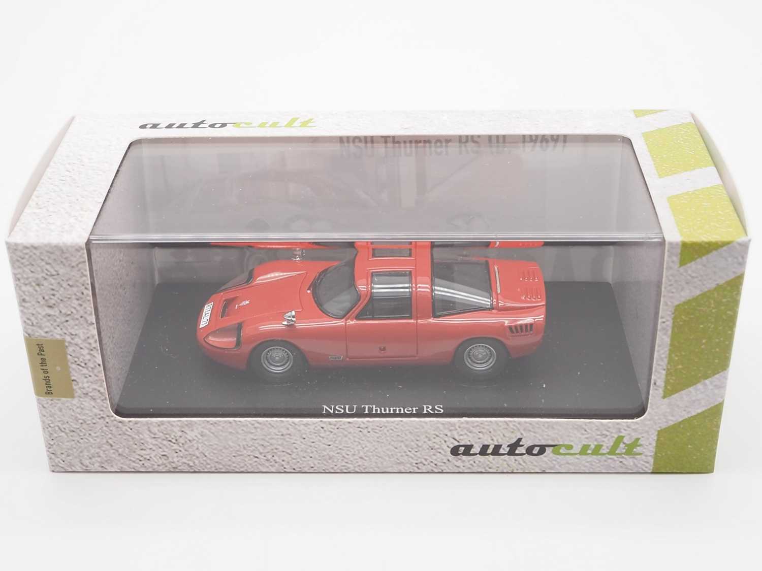 Lot 51 - A 1:43 scale AUTOCULT hand built resin model