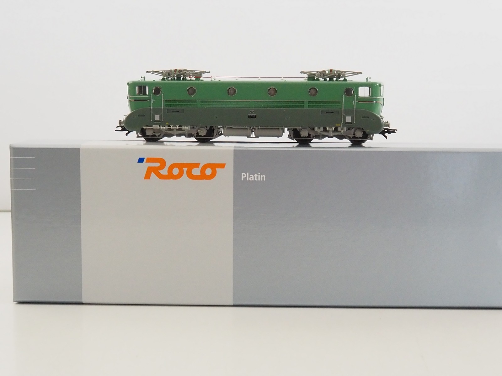 Lot 312 - A ROCO HO gauge French outline 63785 BB9000