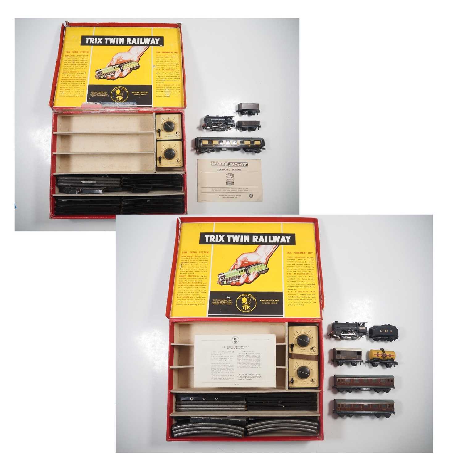 Lot 604 - A pair of TRIX TWIN OO gauge train sets, F/G