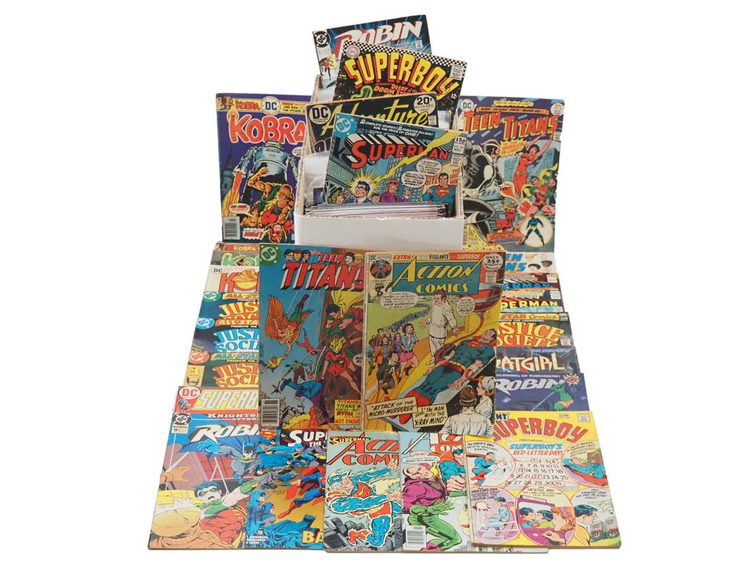 Lot 168 - EXCALIBUR DC LUCKY DIP JOB LOT 200+ COMICS