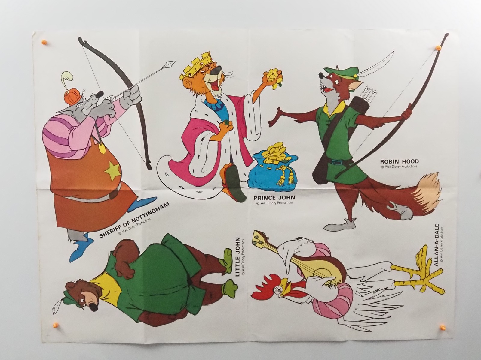 Lot 133 - WALT DISNEY: ROBIN HOOD (1970S) A group of 3