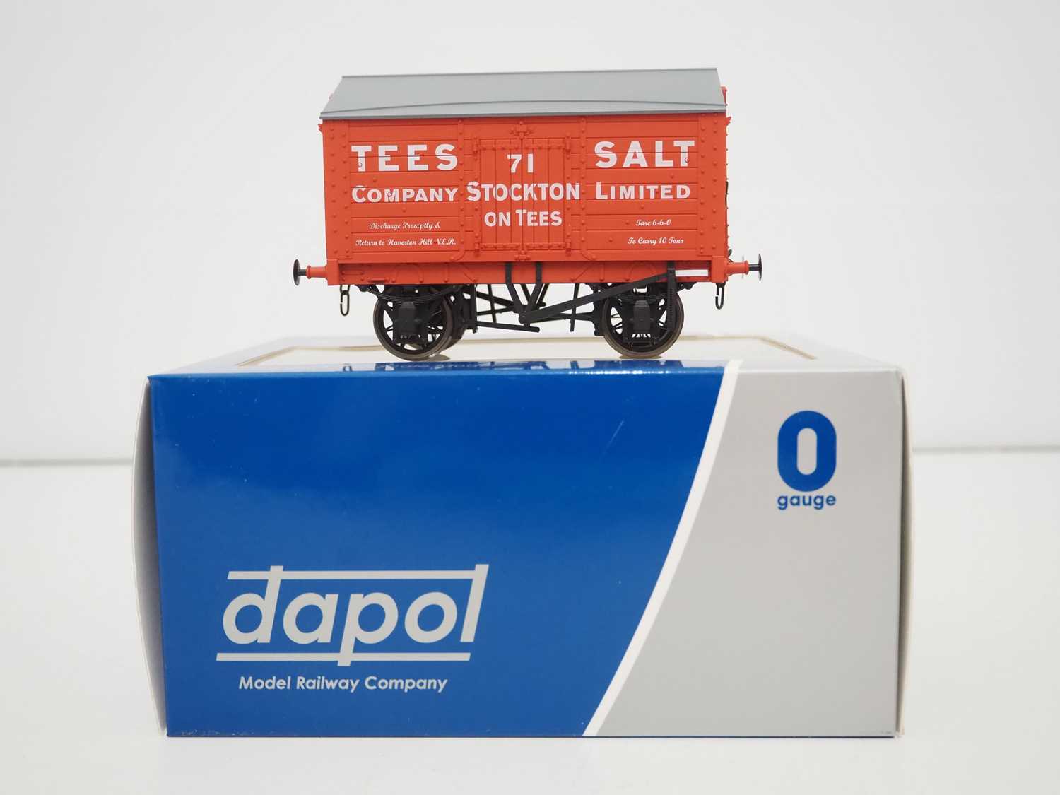 Lot 544 - A DAPOL O gauge 7F-018-003 salt van in Tees