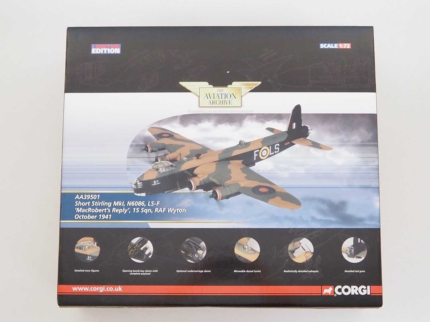 Lot 45 - A pair of CORGI AVIATION ARCHIVE aircraft,
