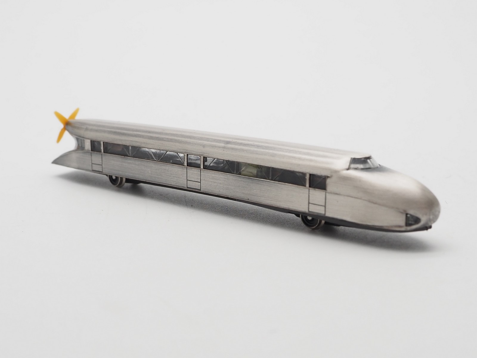 Lot 194 - A MARKLIN Mini-Club Z gauge 8876 German Lot 194 - A MARKLIN Mini-Club Z gauge 8876 German