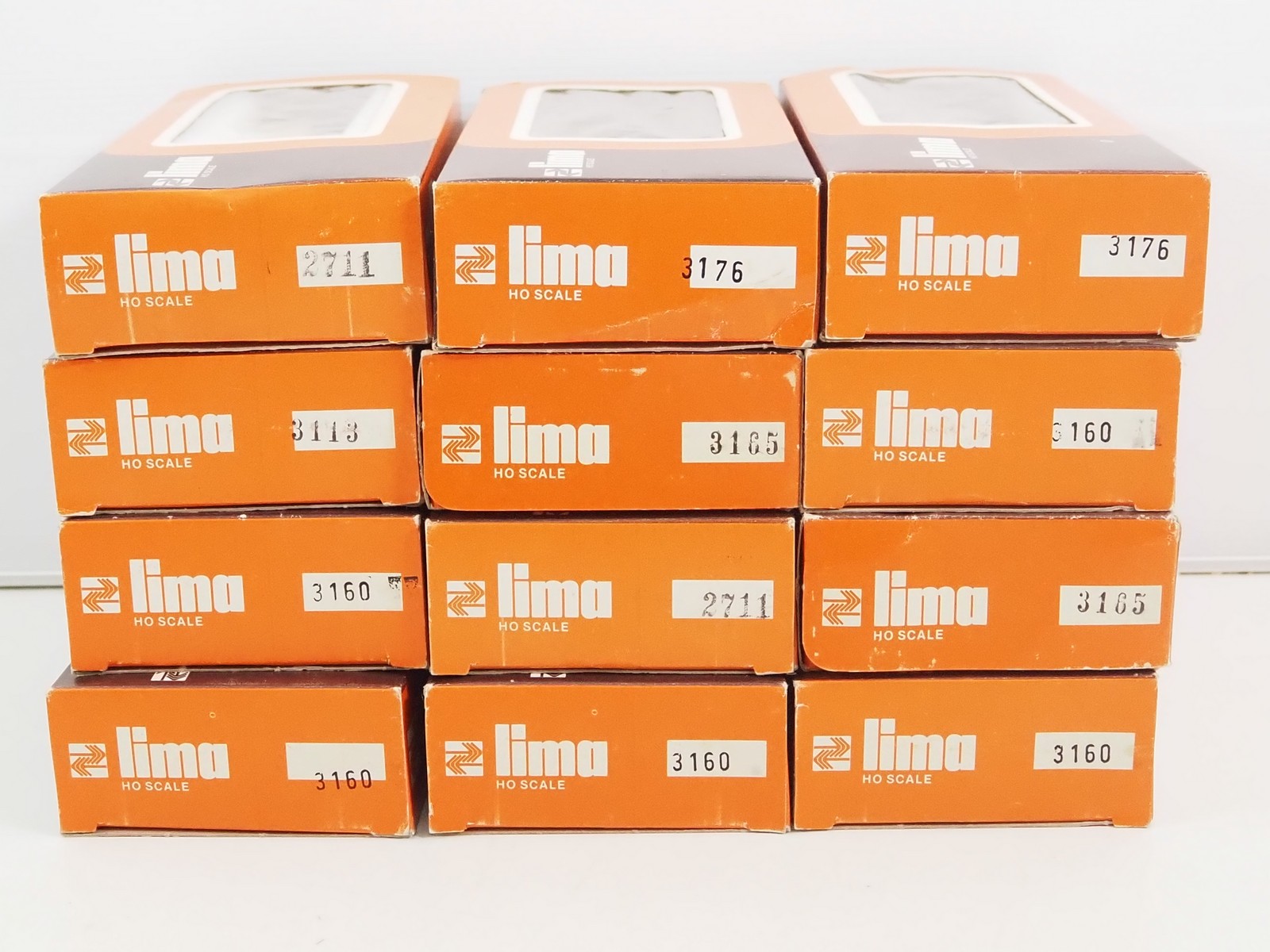Lot 229 - A large group of LIMA, LIFE-LIKE TRAINS and