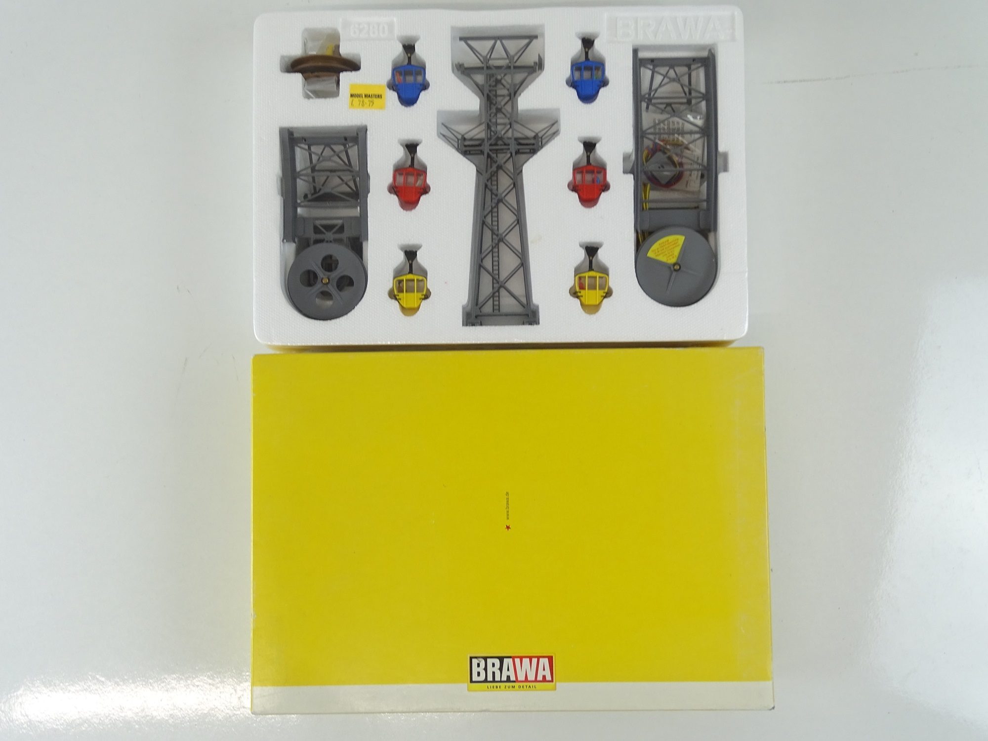 Lot 90 - A BRAWA HO Gauge 6280 cable car system