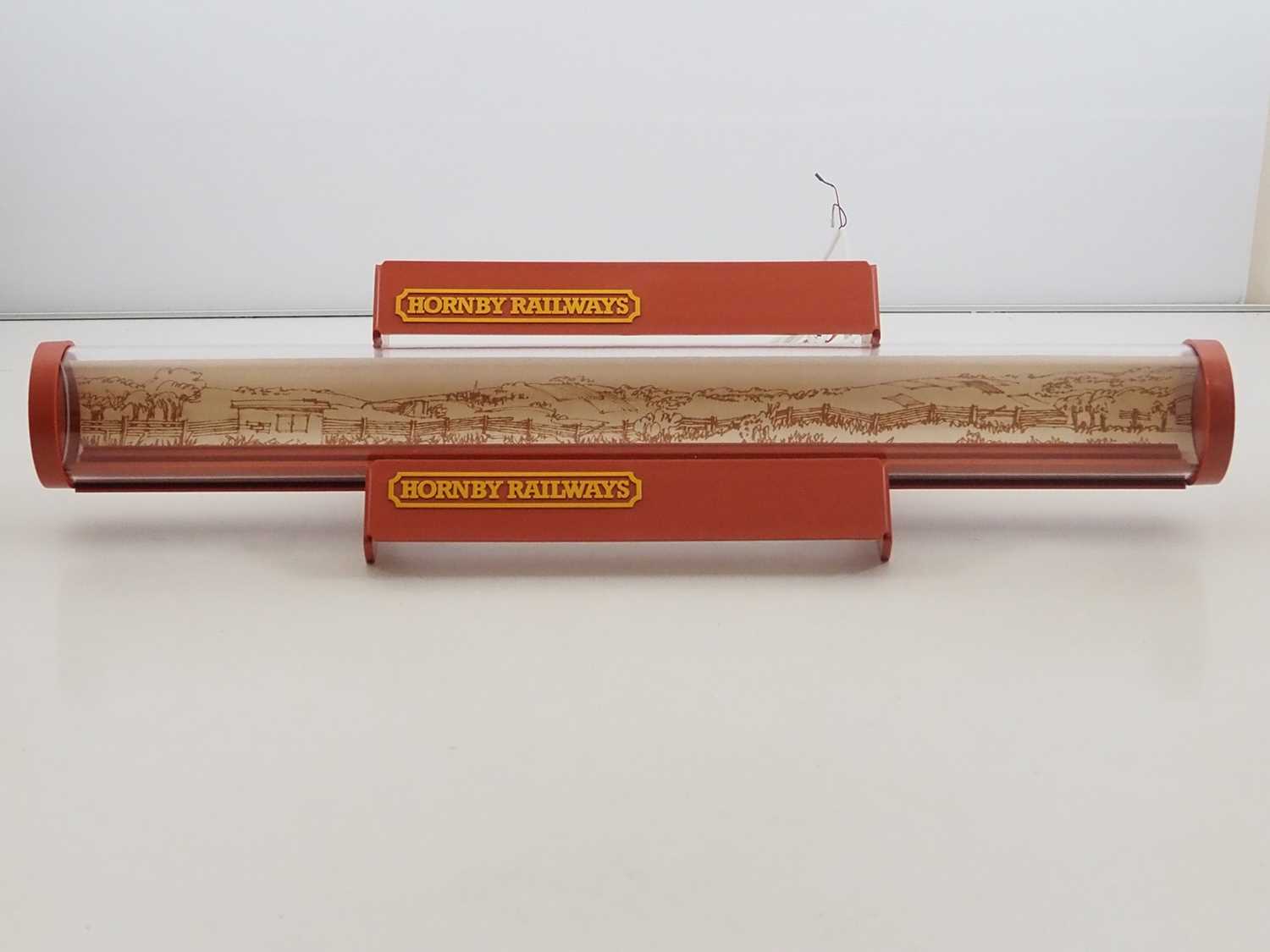 Lot 327 - A vintage early 1980s HORNBY retailers