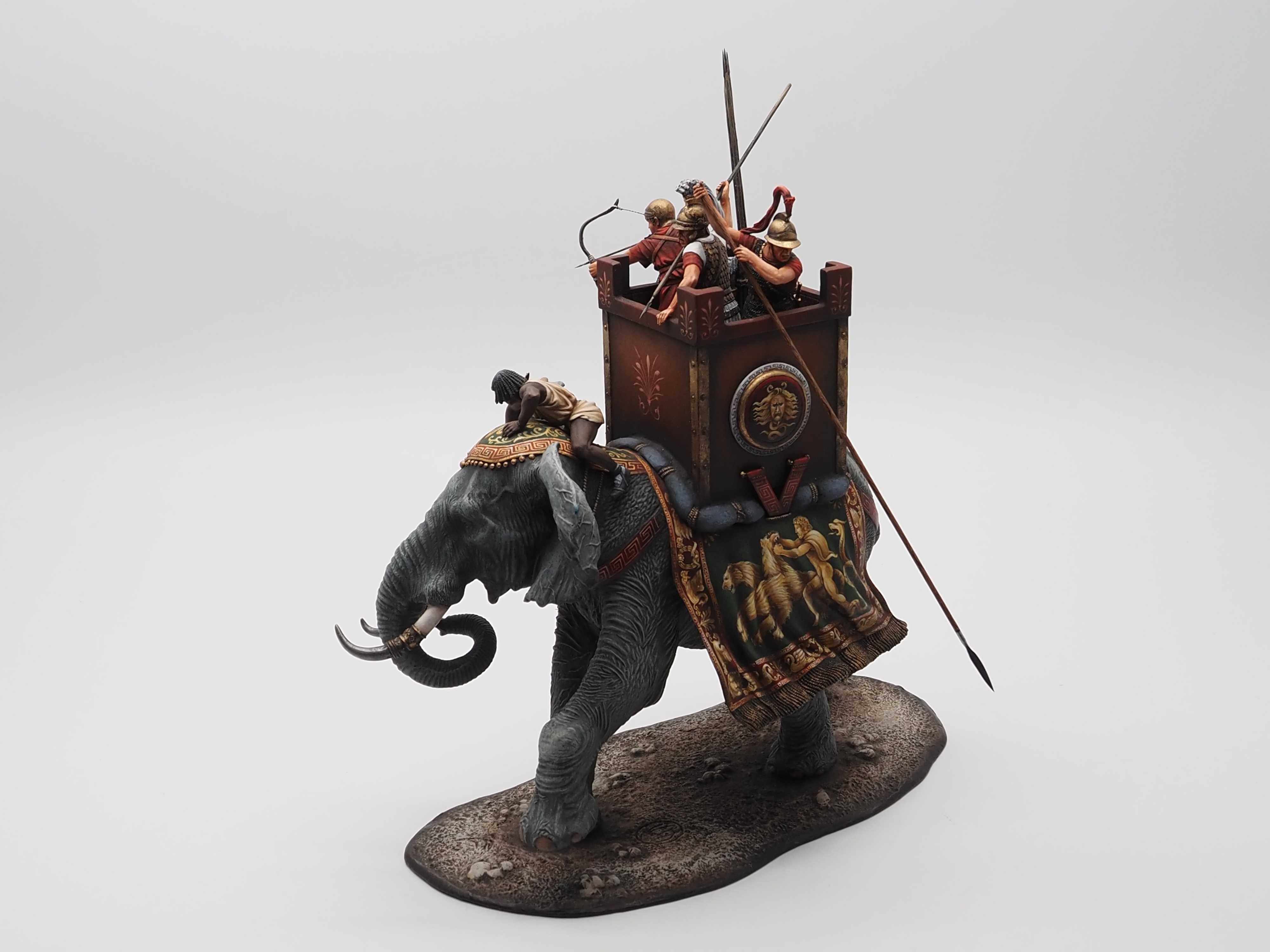 Lot 194 - An AEROART St. Petersburg hand painted