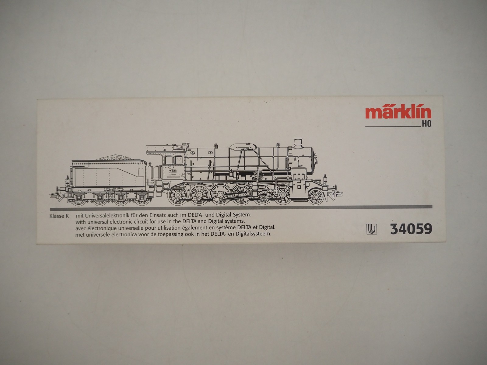 Lot 316 - A MARKLIN 34059 HO gauge Class K steam