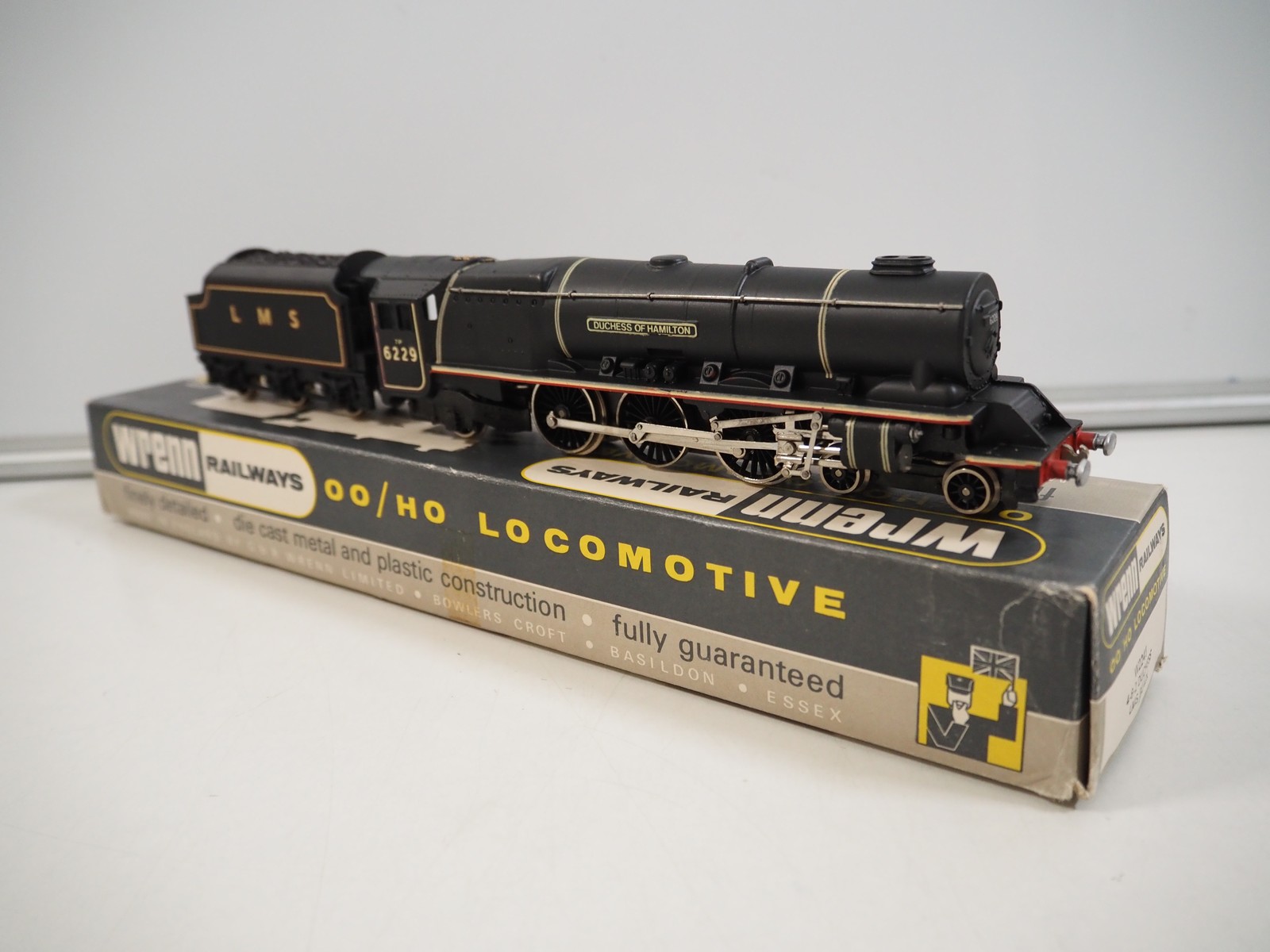 Lot 569 - A WRENN OO gauge W2241 Duchess Class