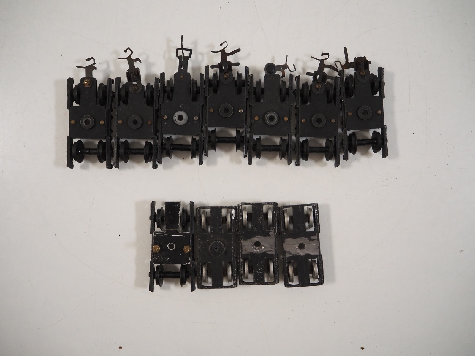 Lot 586 A Selection Of Oo Gauge Whitemetal Kitbuilt