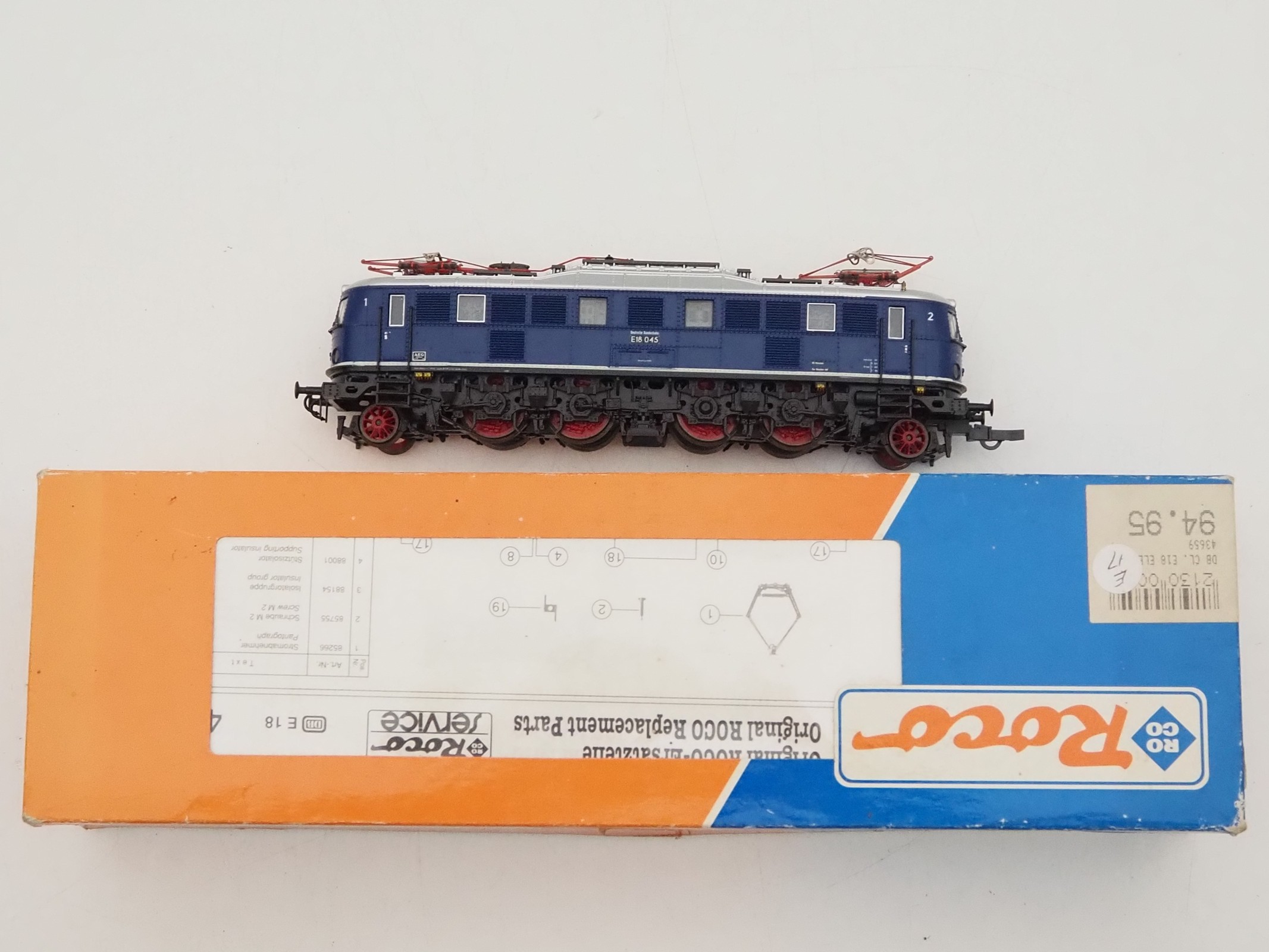 Lot 389 - A group of ROCO HO gauge German outline