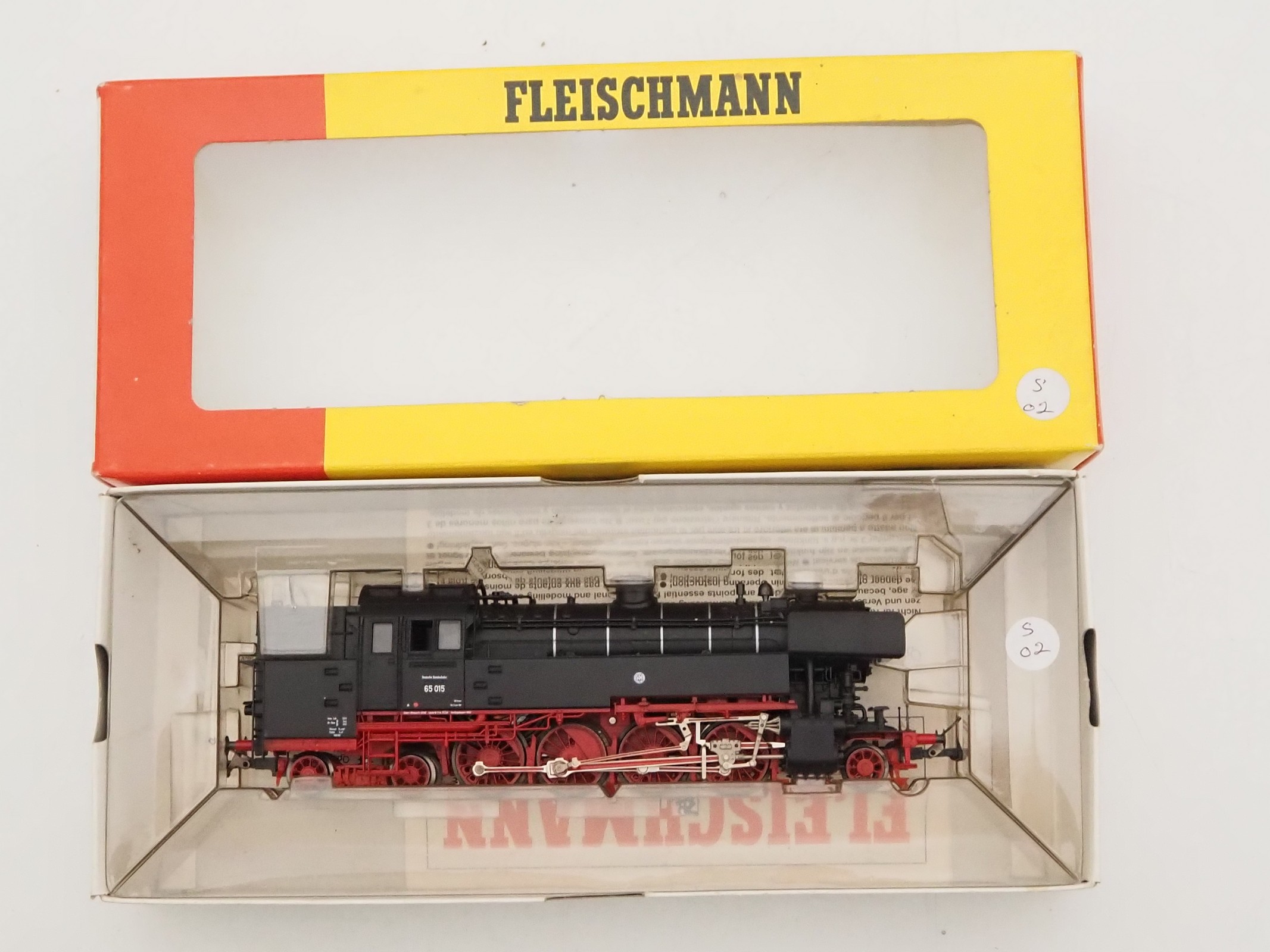 Lot 390 - A group of FLEISCHMANN HO gauge German