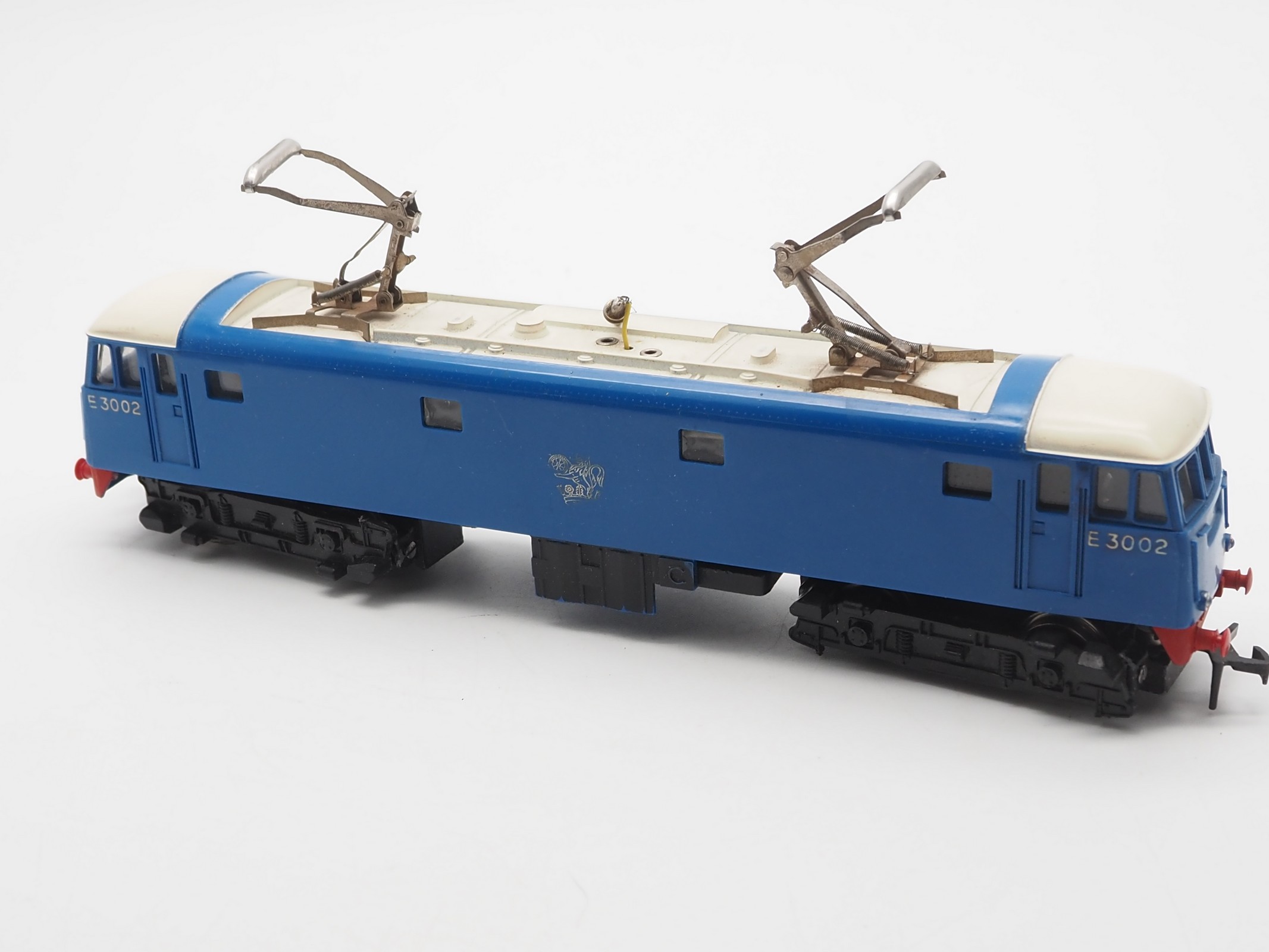 Lot 582 - A HORNBY DUBLO OO gauge 2245 2-rail AL-1