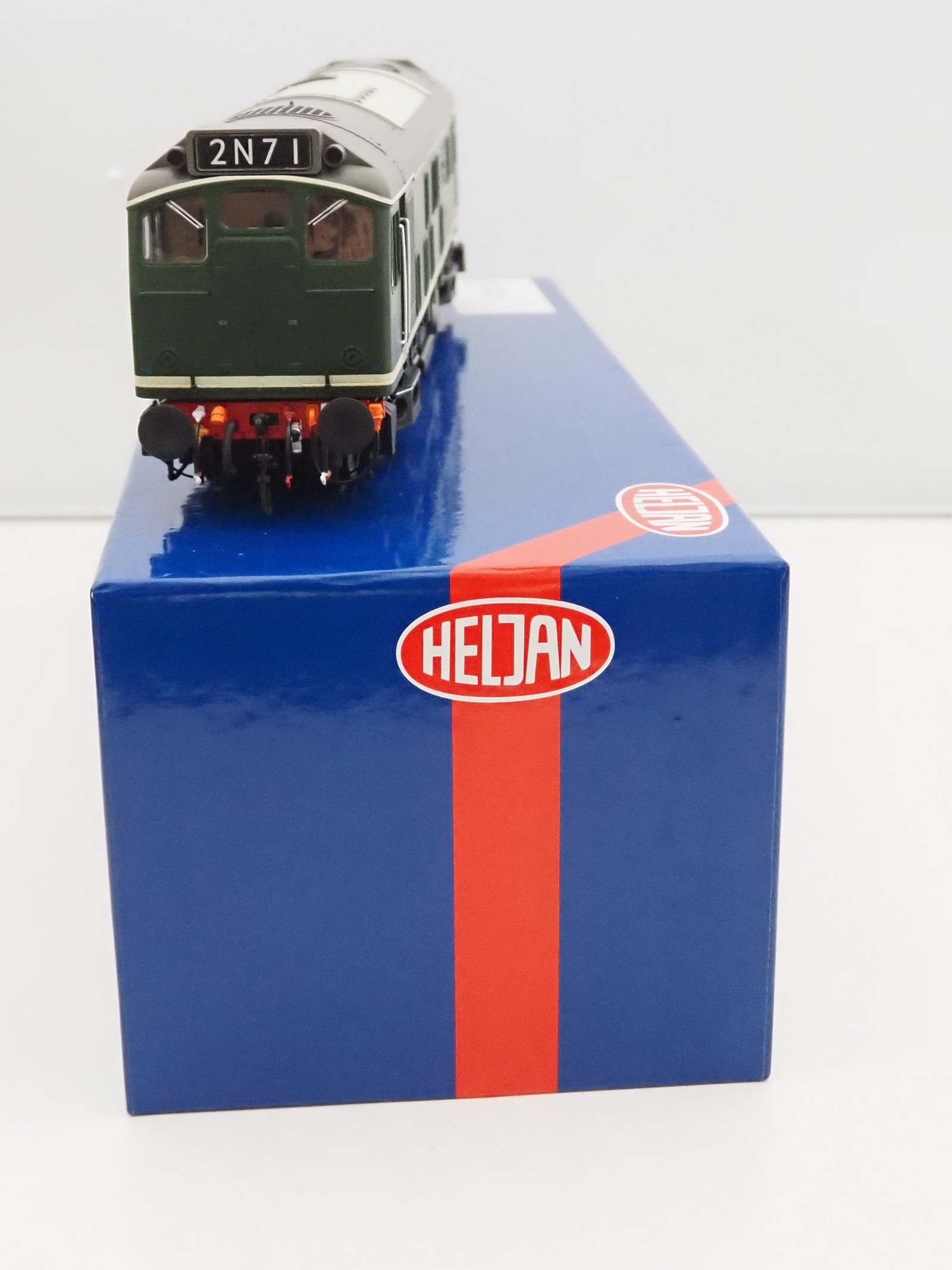 Lot 649 - A HELJAN O gauge 2550 class 25 diesel
