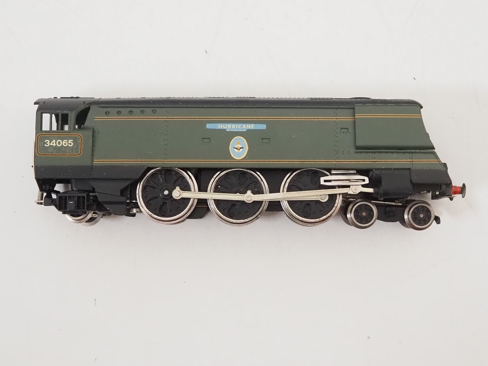 Lot 370 - A WRENN OO gauge W2275/5P Bulleid Pacific