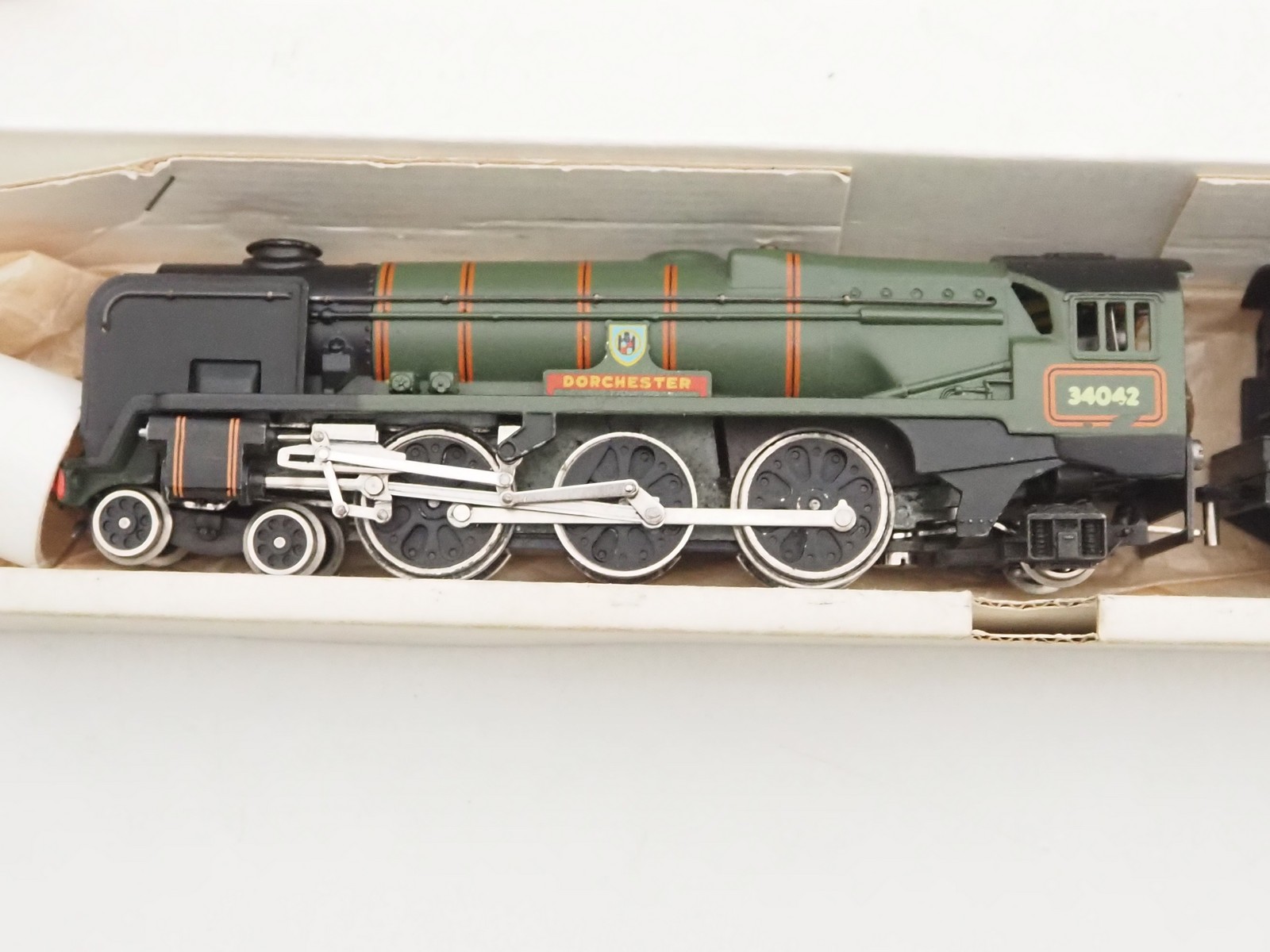 Lot 405 - A WRENN OO gauge W2236 rebuilt Bulleid