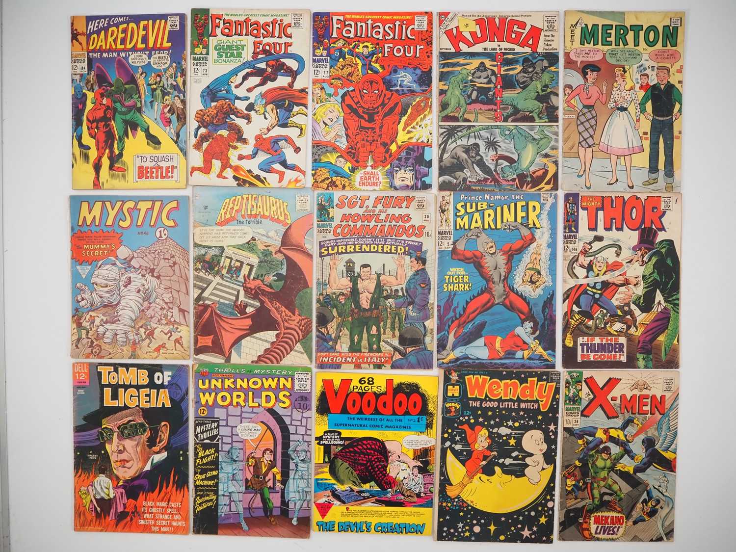 Lot 128 - MIXED COMIC LOT (15 in Lot) - includes