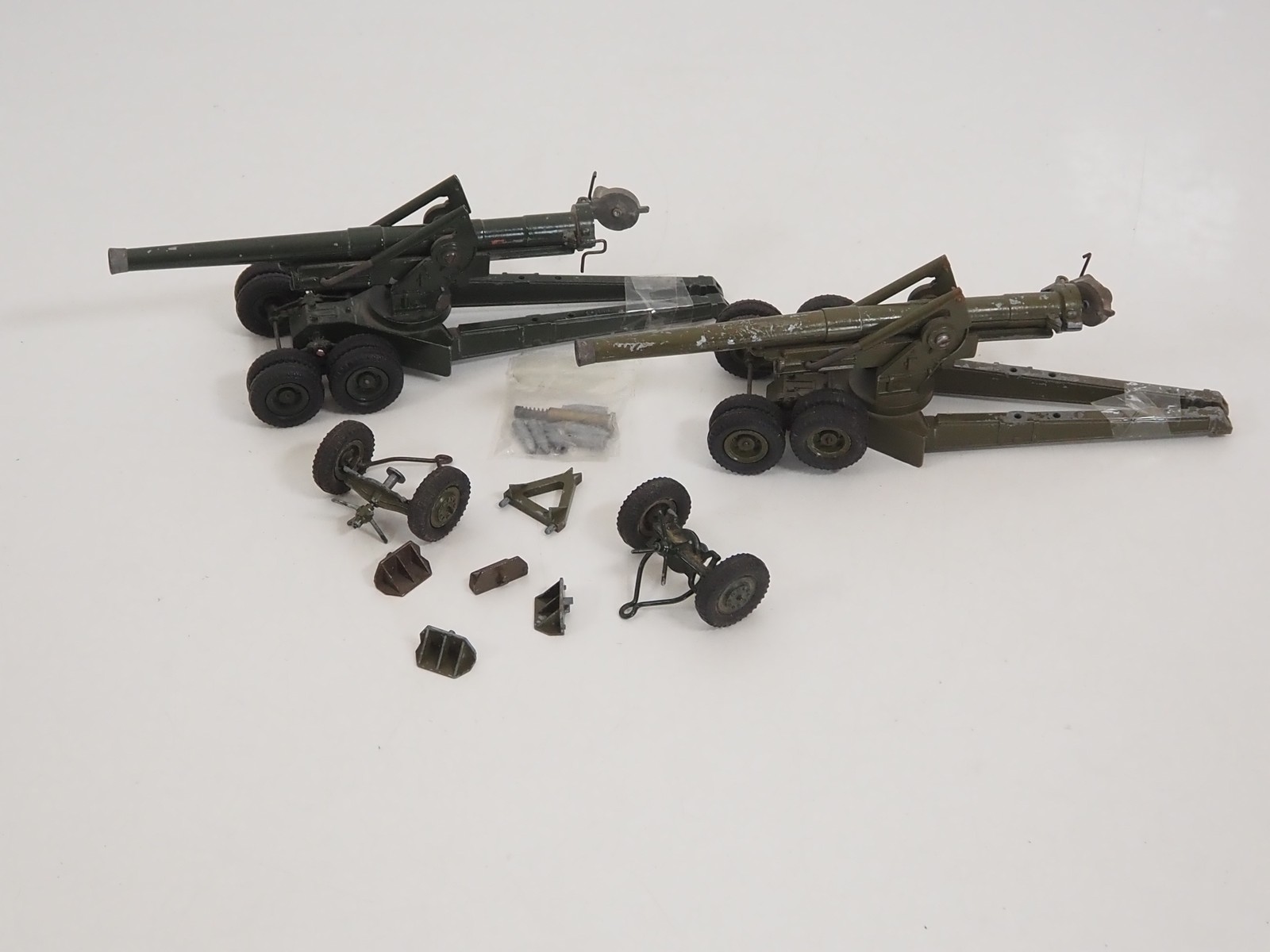 Lot 101 - A group of BRITAINS diecast military