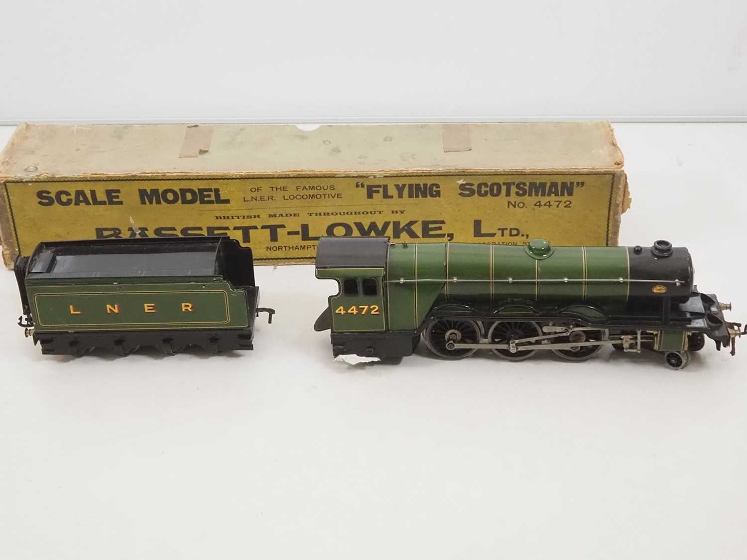 Lot 581 A Bassett Lowke O Gauge 3 Rail Electric