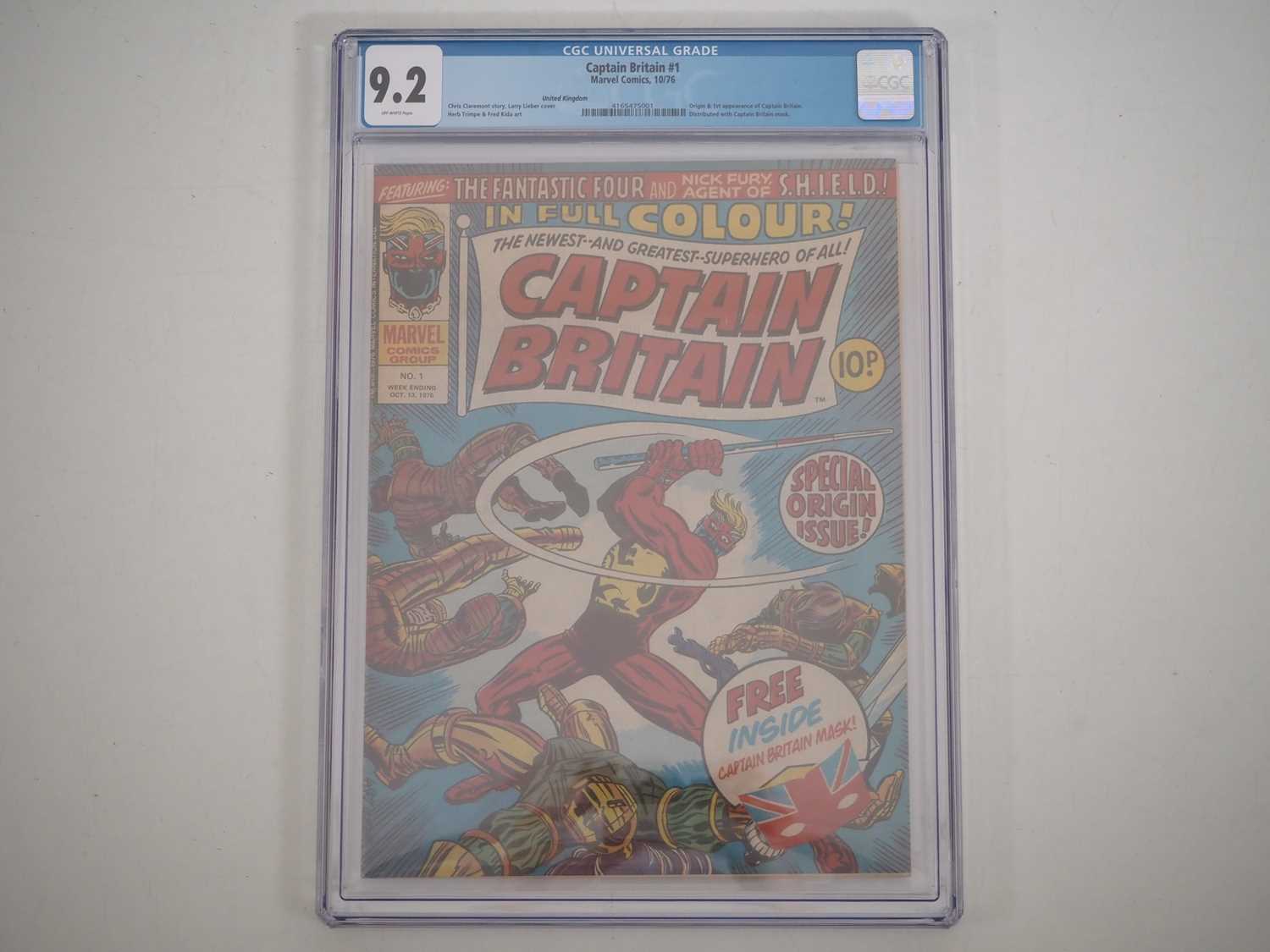 Lot 94 - CAPTAIN BRITAIN #1 (1976 - MARVEL UK)