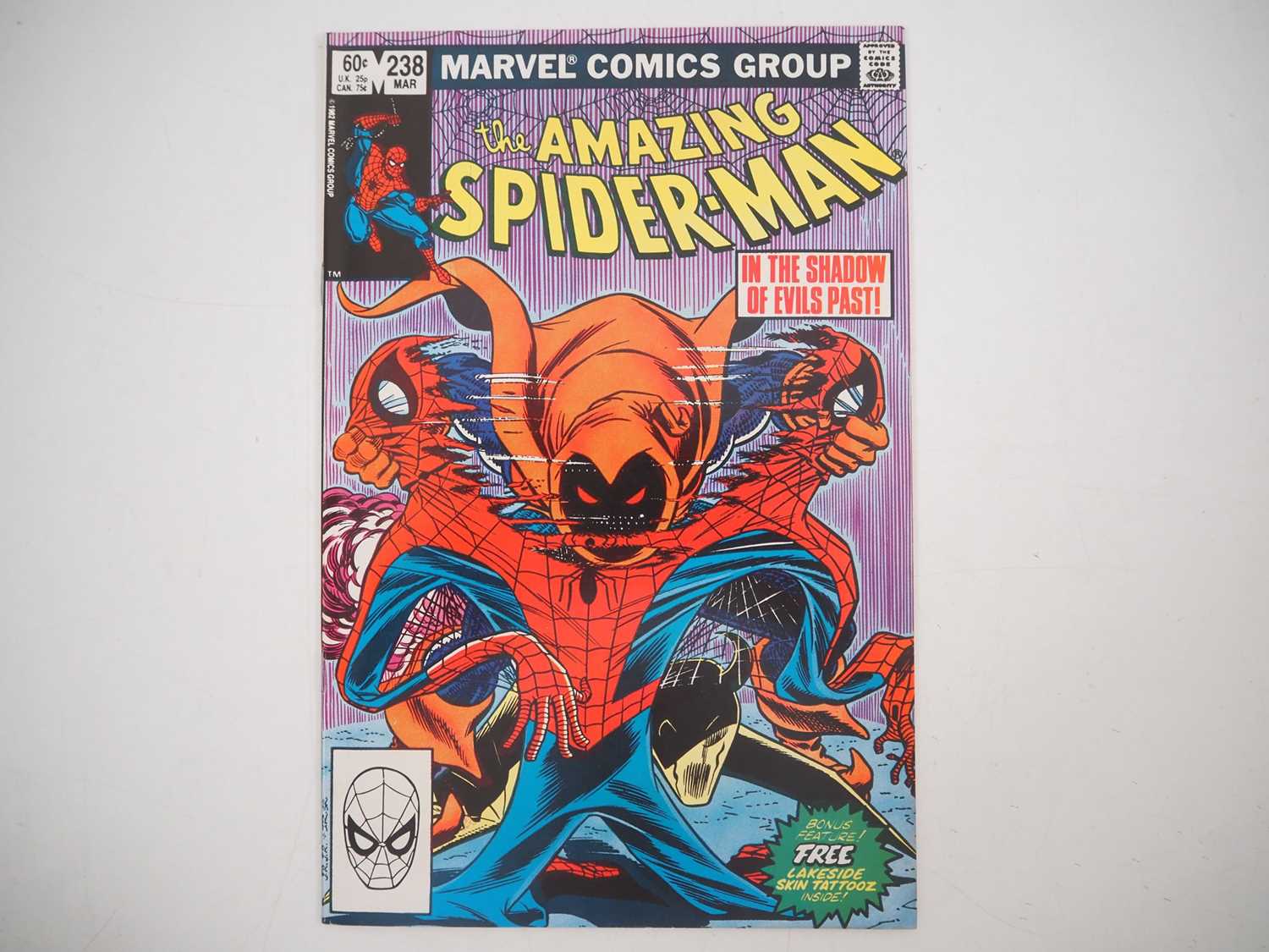 Lot 58 - AMAZING SPIDER-MAN #238 - (1983 - MARVEL)