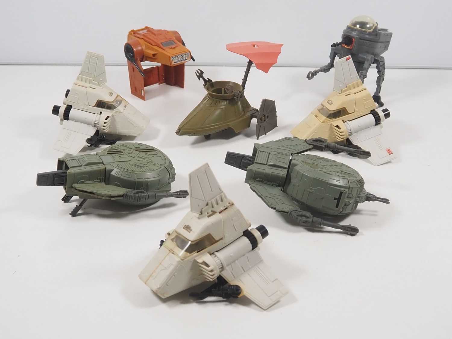 Lot 192 - STAR WARS Mini-Rigs: Endor Forest Ranger,