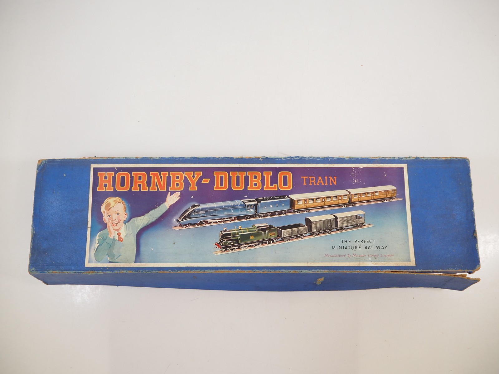 Lot 470 - A HORNBY DUBLO 3-rail OO gauge pre-war EDG7