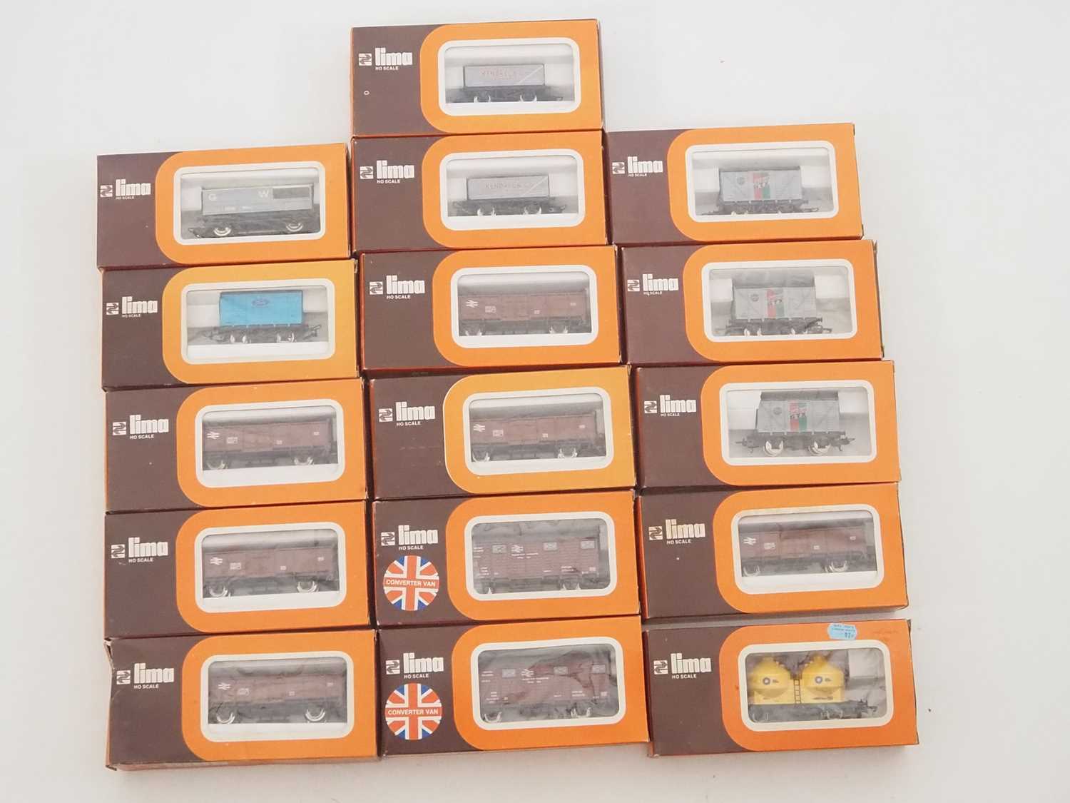 Lot 304 - A group of LIMA HO gauge British Outline
